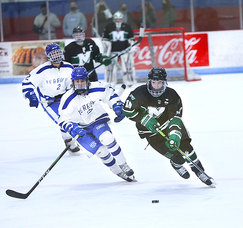 Minnechaug vs West Springfield Hockey 2/27/21 - masslive.com