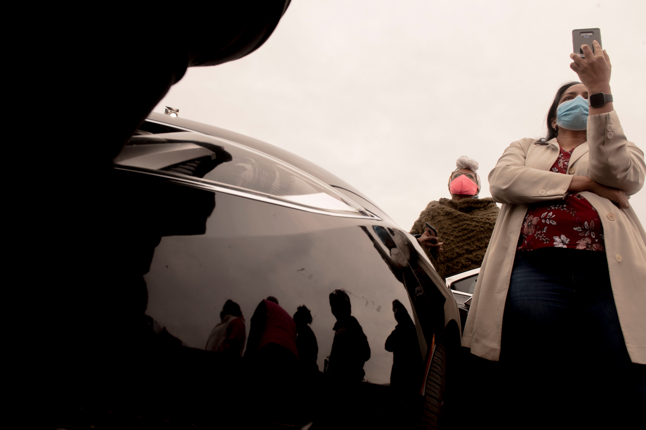 Sen. Kamala Harris campaigns at a drive-in style event in Pontiac ...