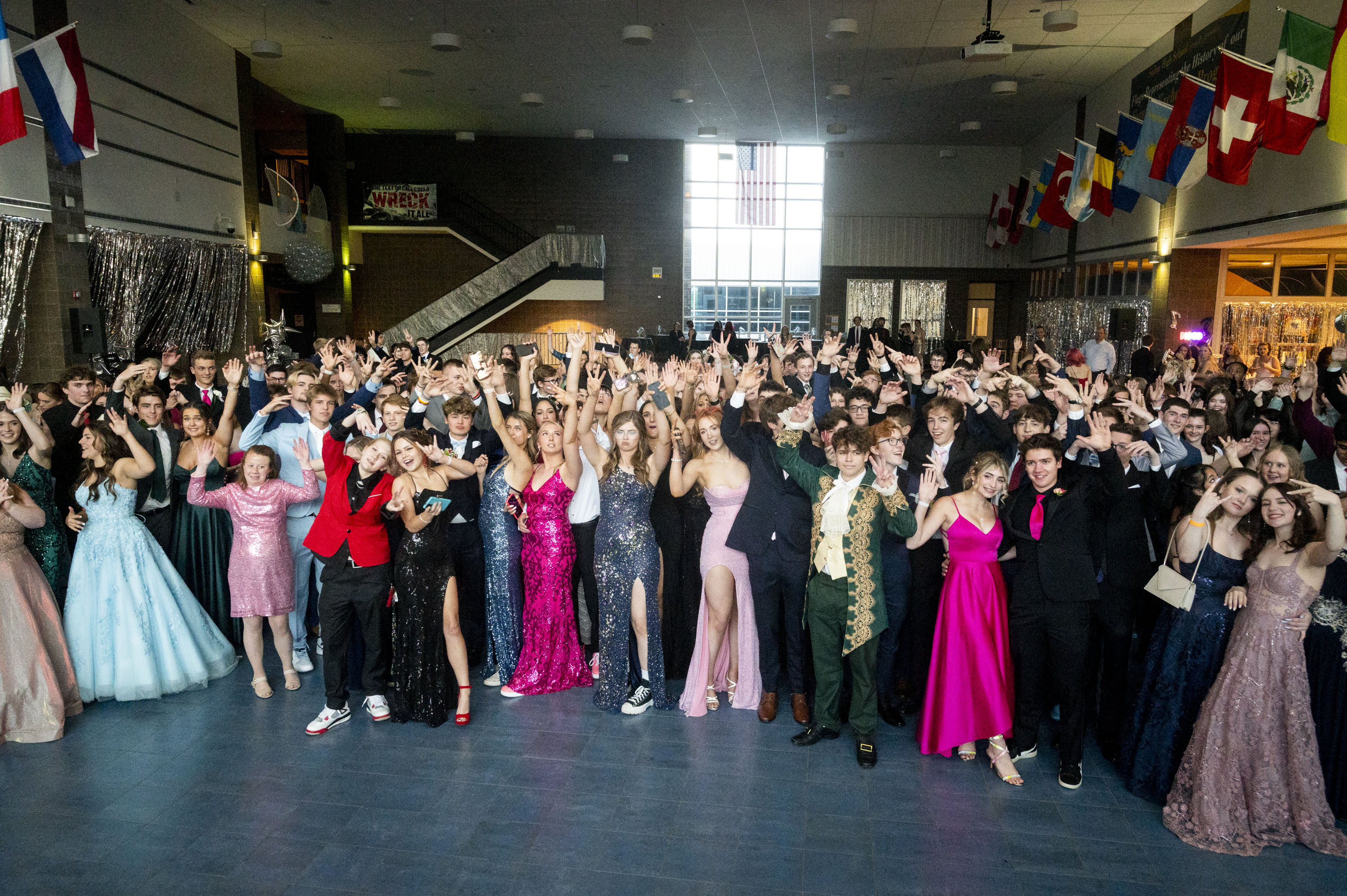 Saline goes to 2023 prom with a disco theme