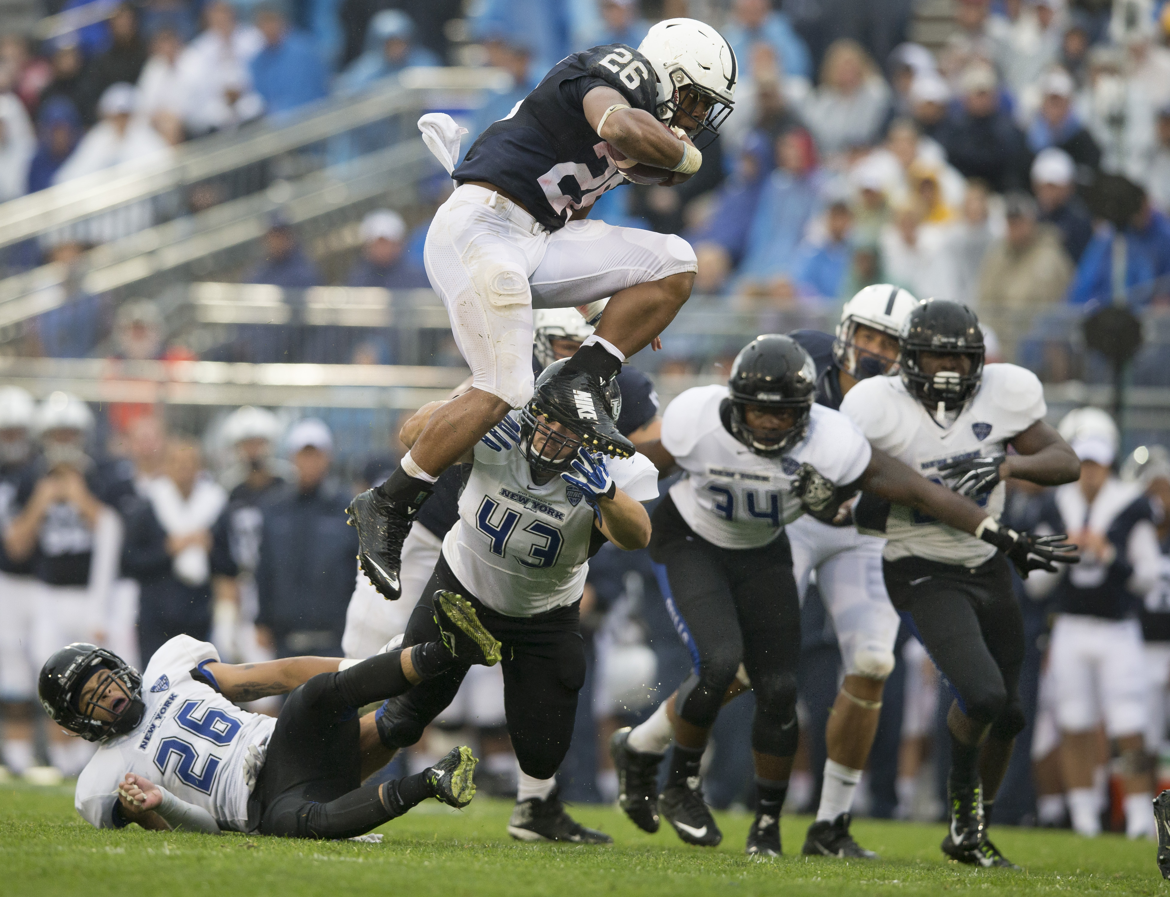 Penn State running back Saquon Barkley's leap over Buffalo - pennlive.com