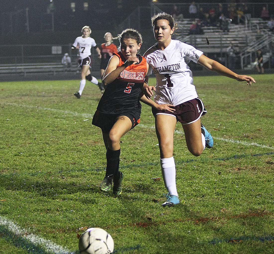 Easthampton vs Belchertown girls Soccer 10/25/22 - masslive.com