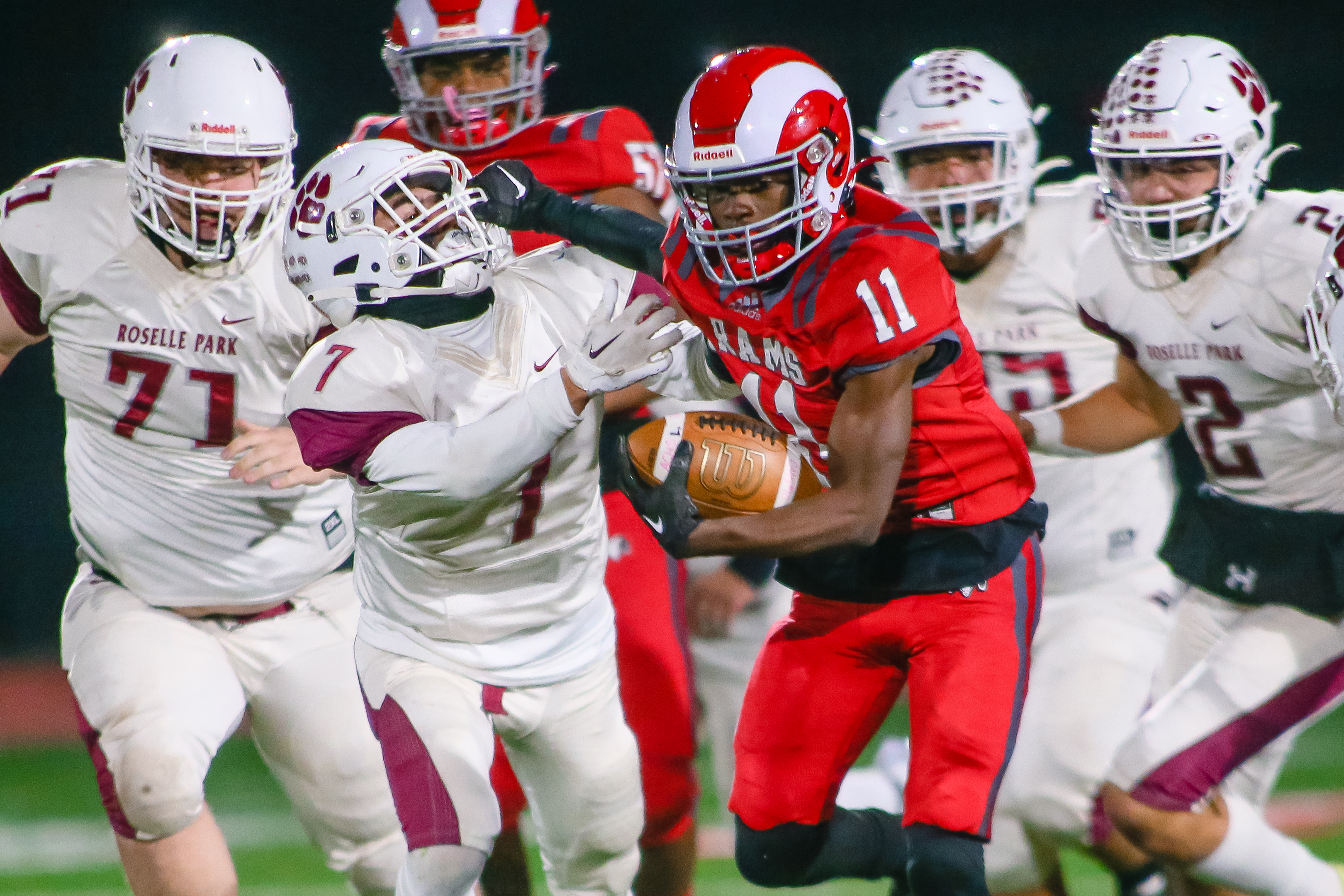 Football: Roselle vs. Roselle Park Thanksgiving rivalry game - nj.com