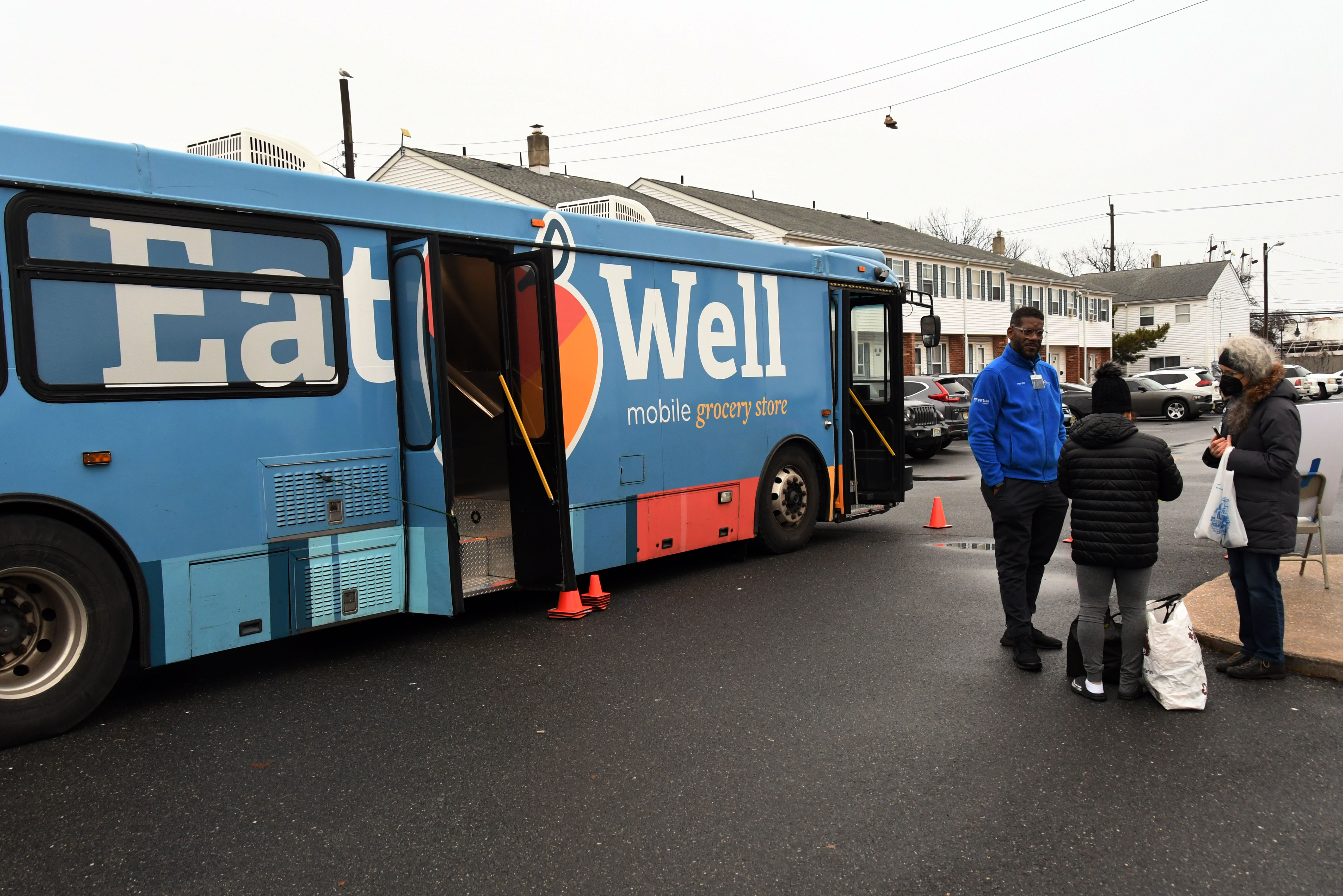 Mobile grocery store visits Atlantic City food desert - nj.com