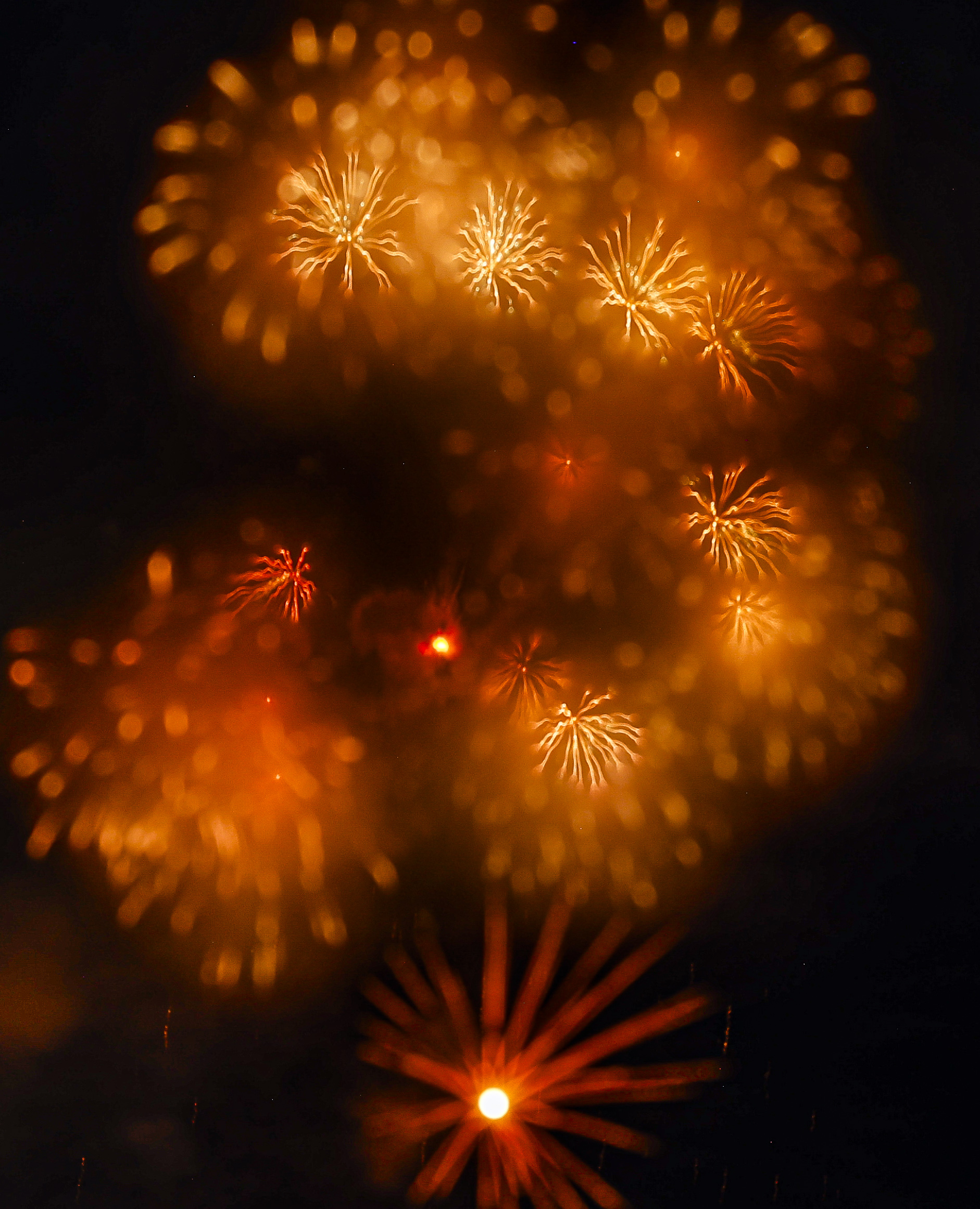 Funky fireworks display dazzles over Manlius - syracuse.com
