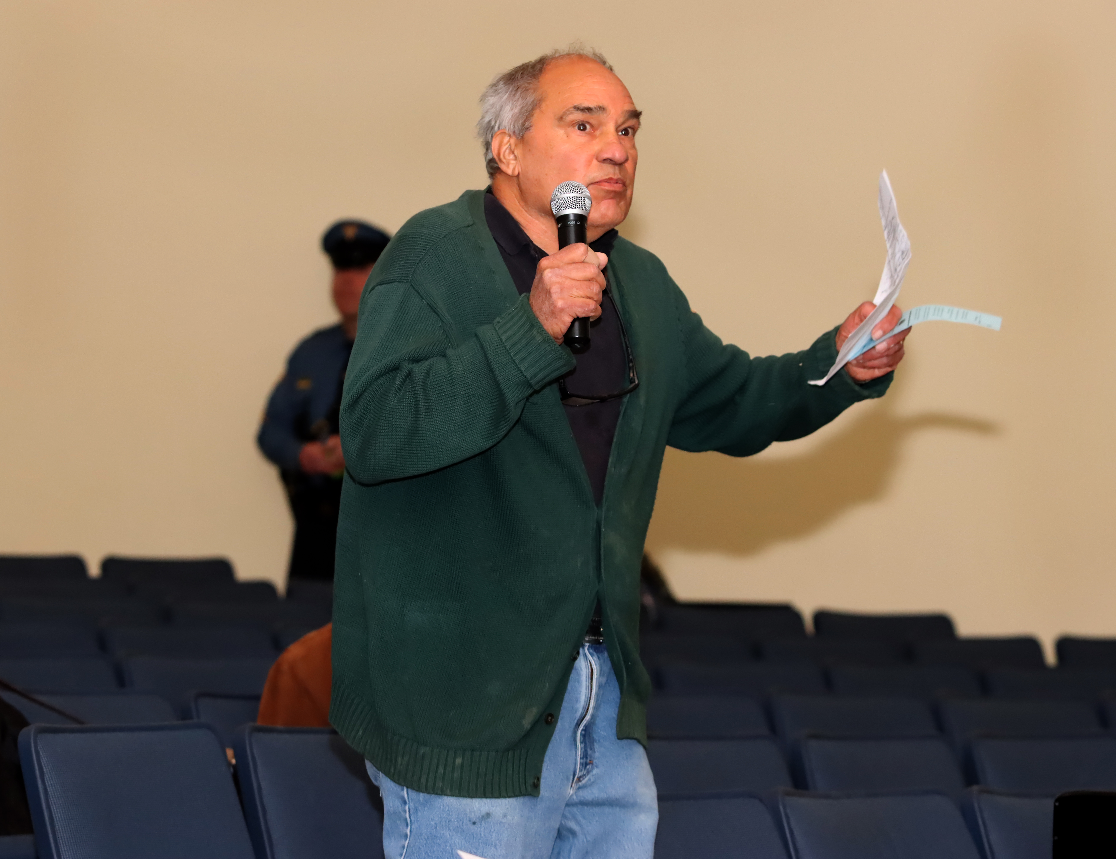 NJ Fish and Game Council gather to discuss reinstating bear hunting in ...