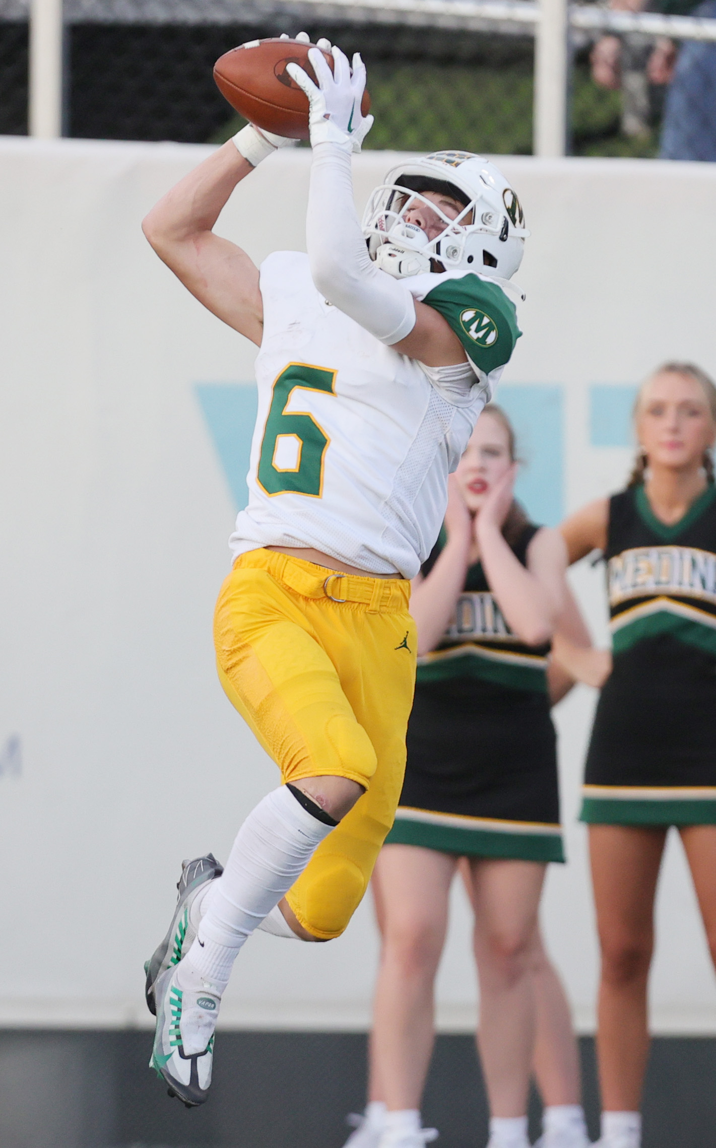 Wadsworth vs. Medina in high school football, September 2, 2022 ...