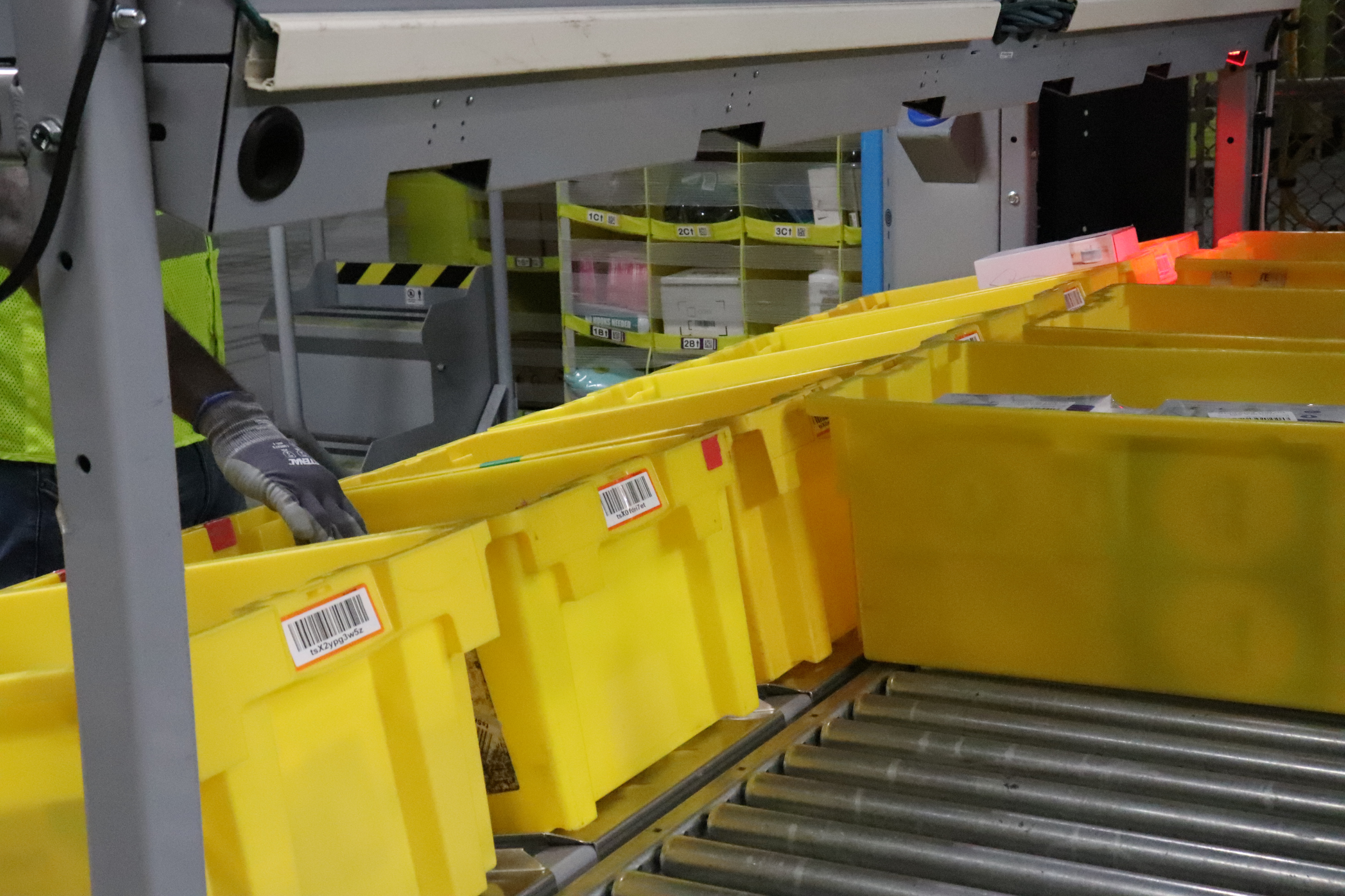 Inside Amazon's Westborough fulfillment center warehouse on Prime Day ...