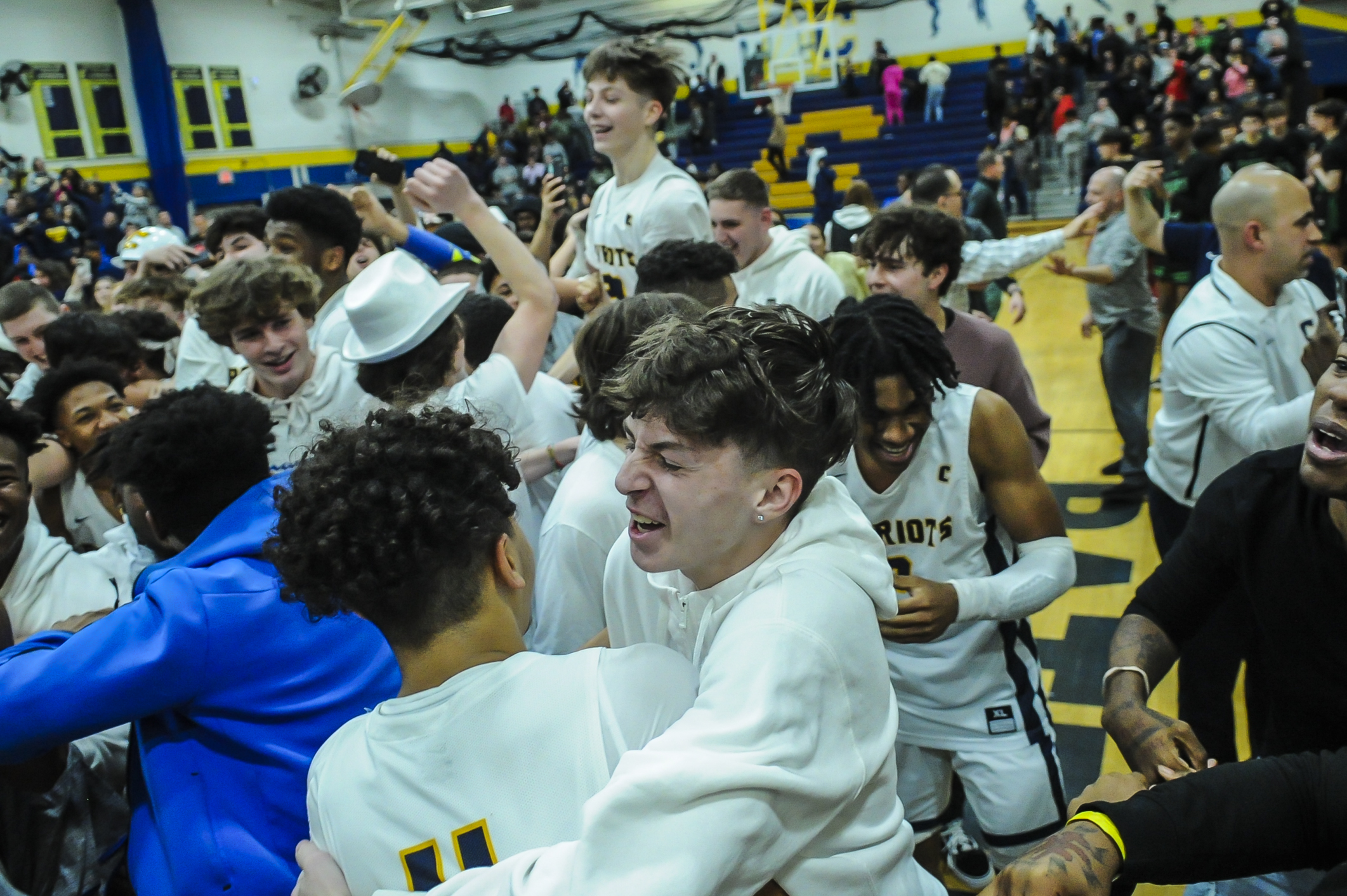 South Plainfield at Colonia Boys Basketball - nj.com