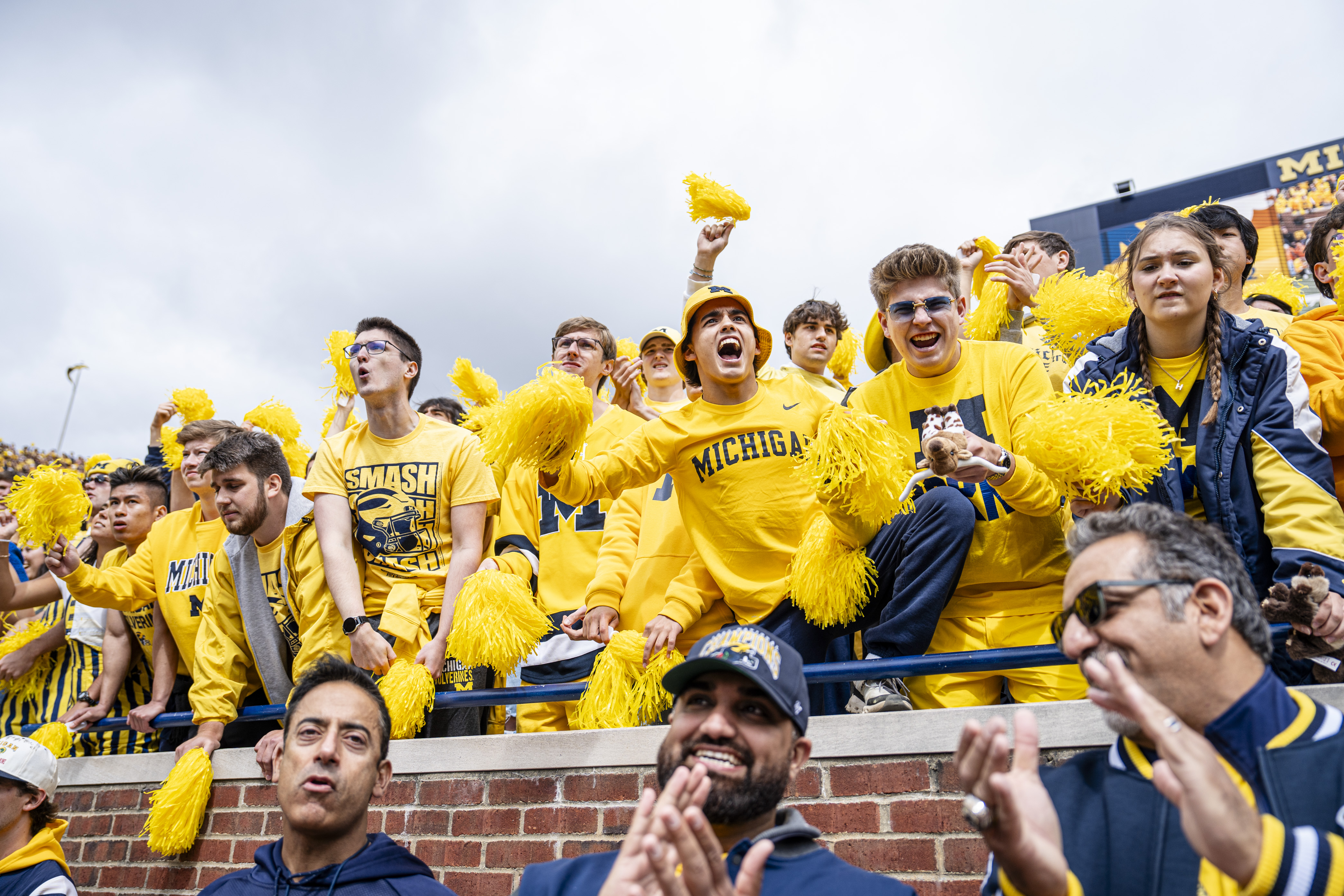 ‘Mr. Brightside’ brings real Michigan Stadium atmosphere to life in ...