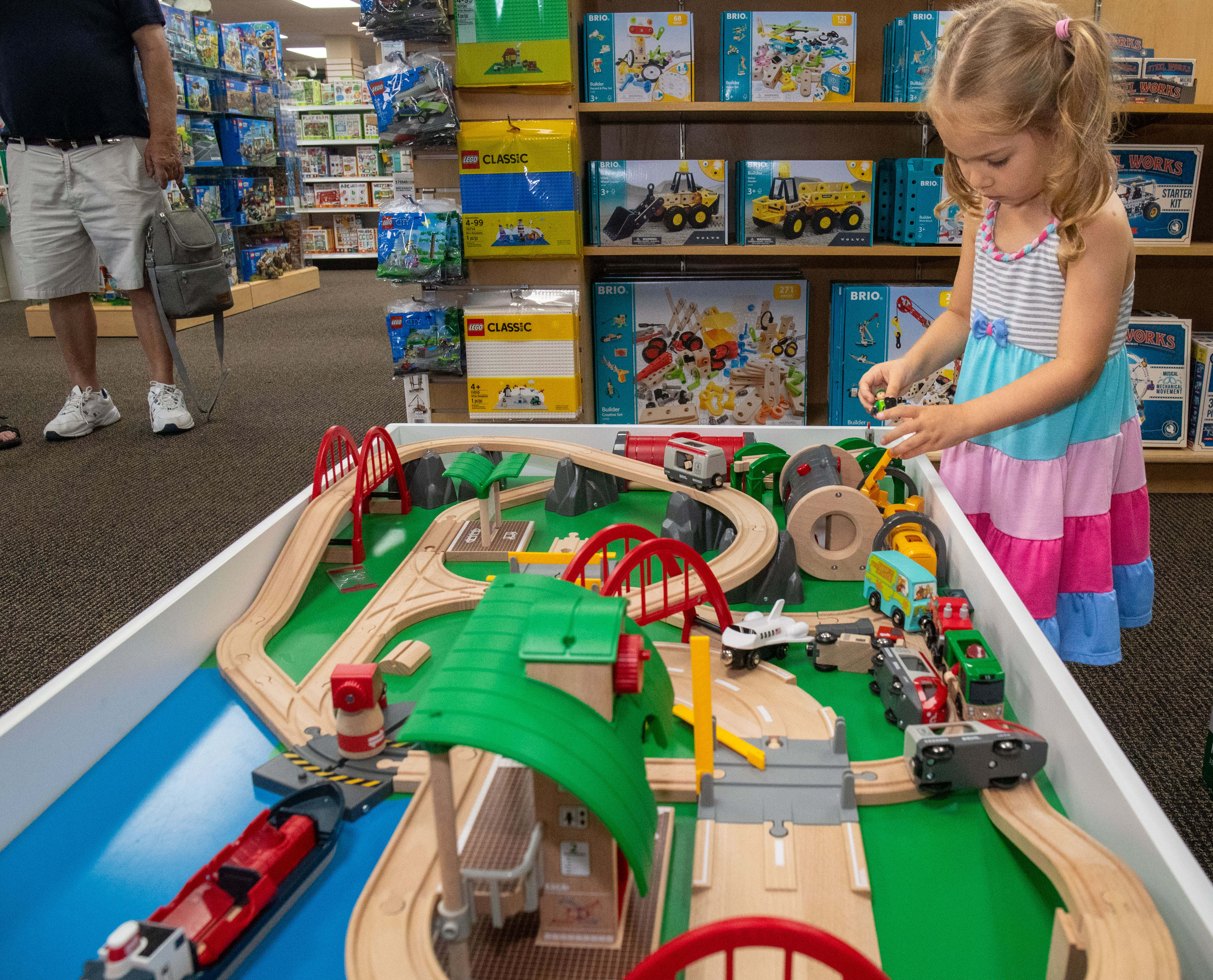 PennLive tours the new Toys on the Square store in Hummelstown ...