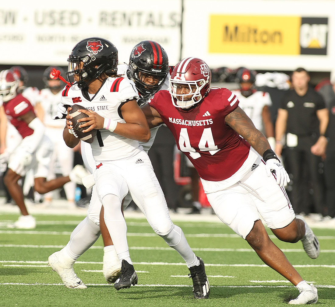 UMass Football vs Arkansas State 9/30/23 - masslive.com