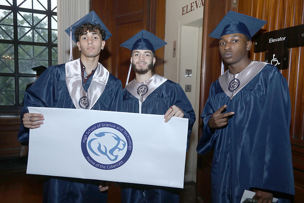 The Springfield Public Schools Summer School Commencement Ceremony ...