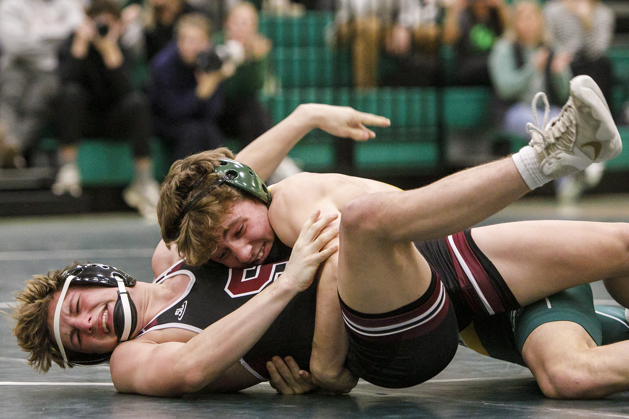 State College vs Central Dauphin in boys high school wrestling ...