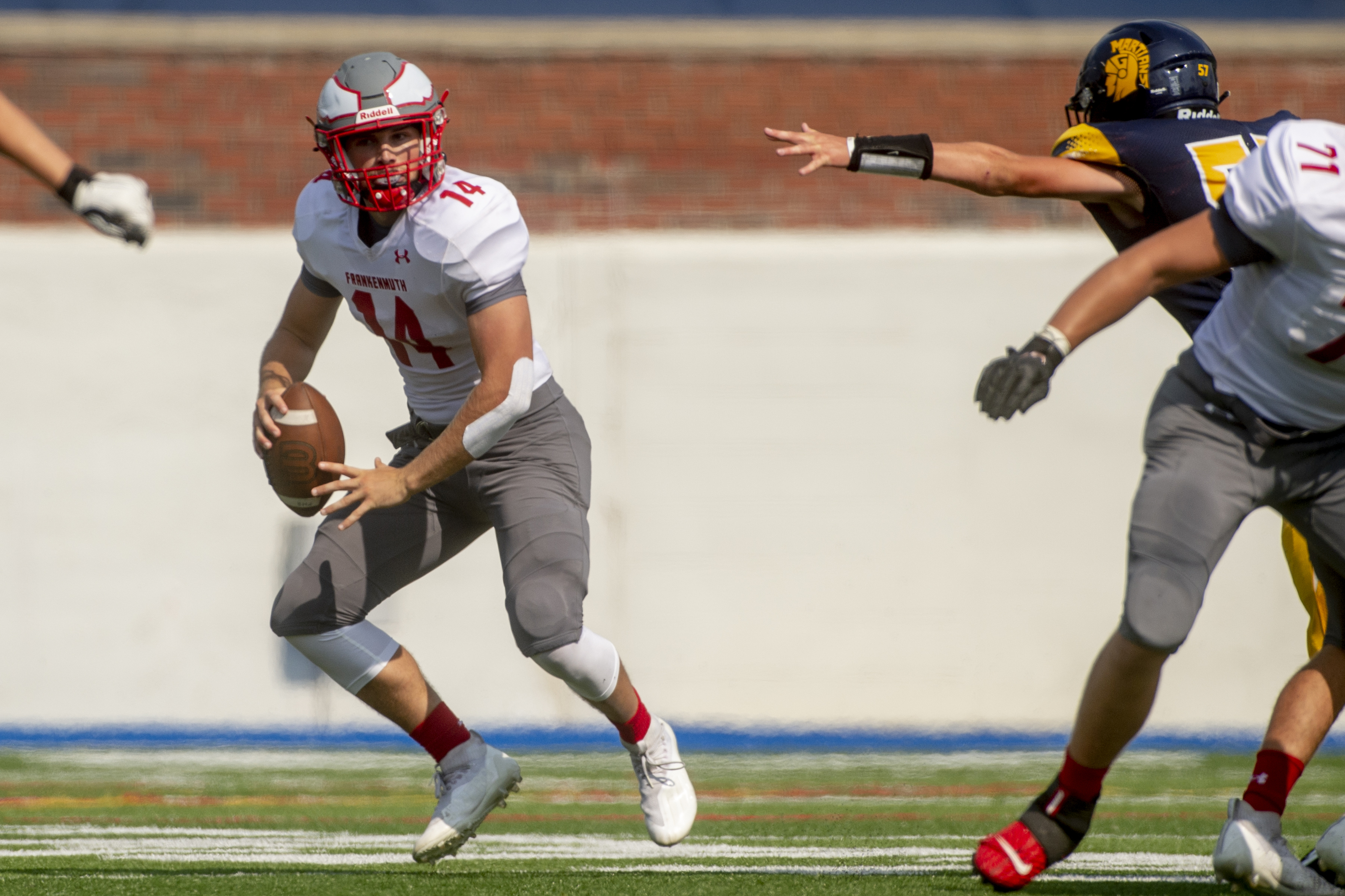 Goodrich plays Frankenmuth football in Vehicle City Gridiron Classic ...