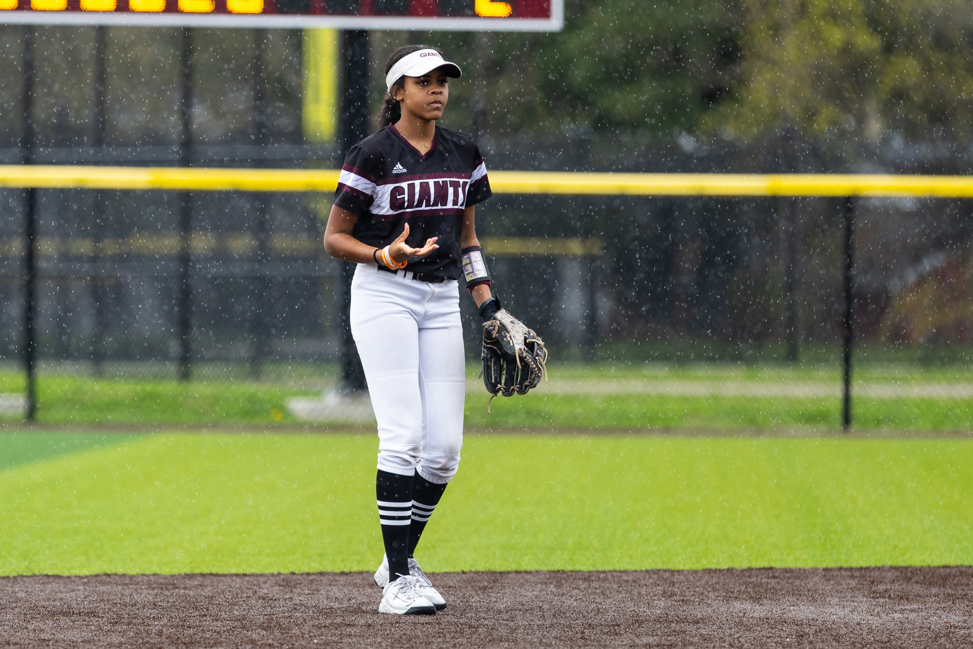 Undefeated Kalamazoo Central softball hosts Mattawan in double-header ...