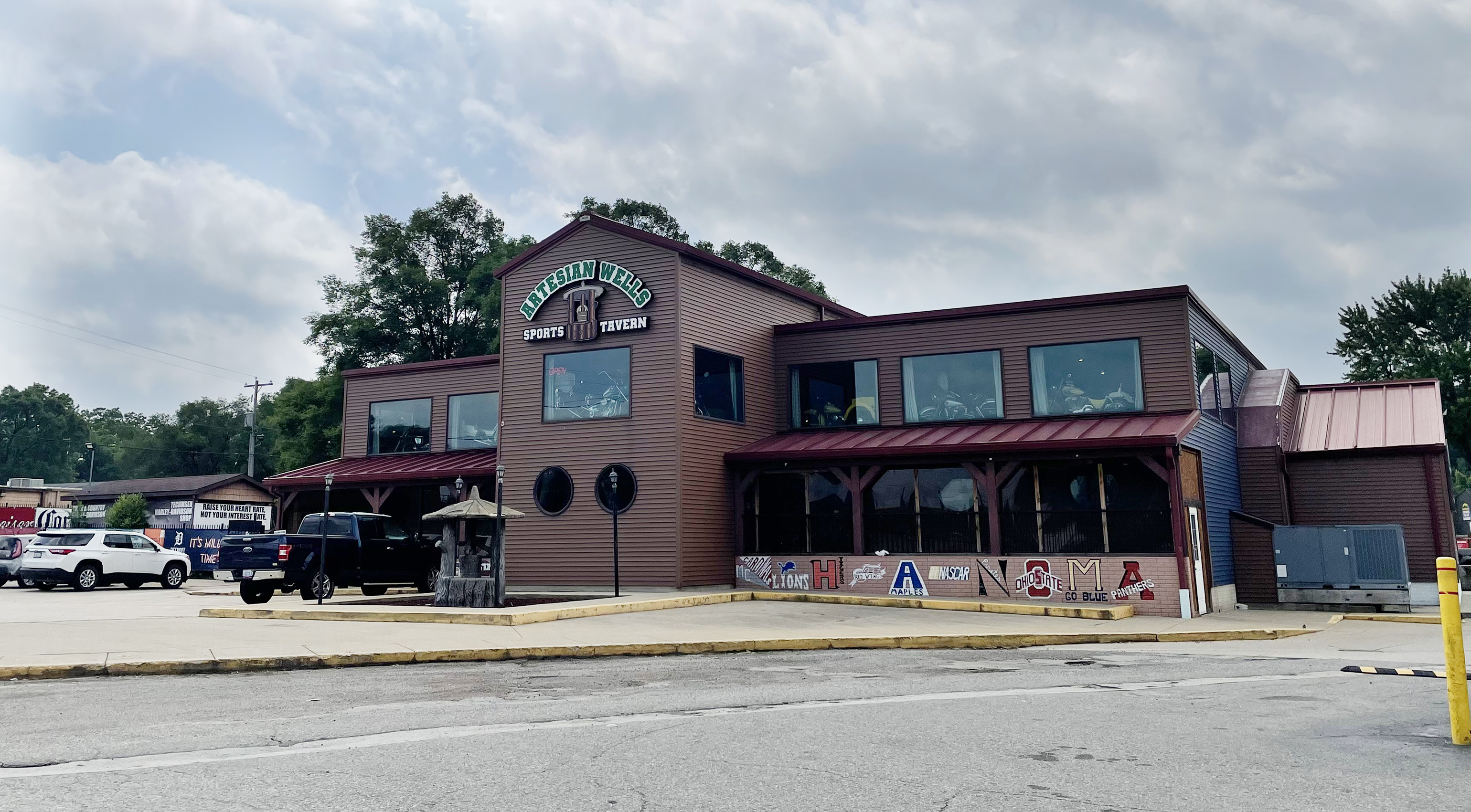 Michigan’s Best Local Eats: Artesian Wells Sports Tavern - mlive.com