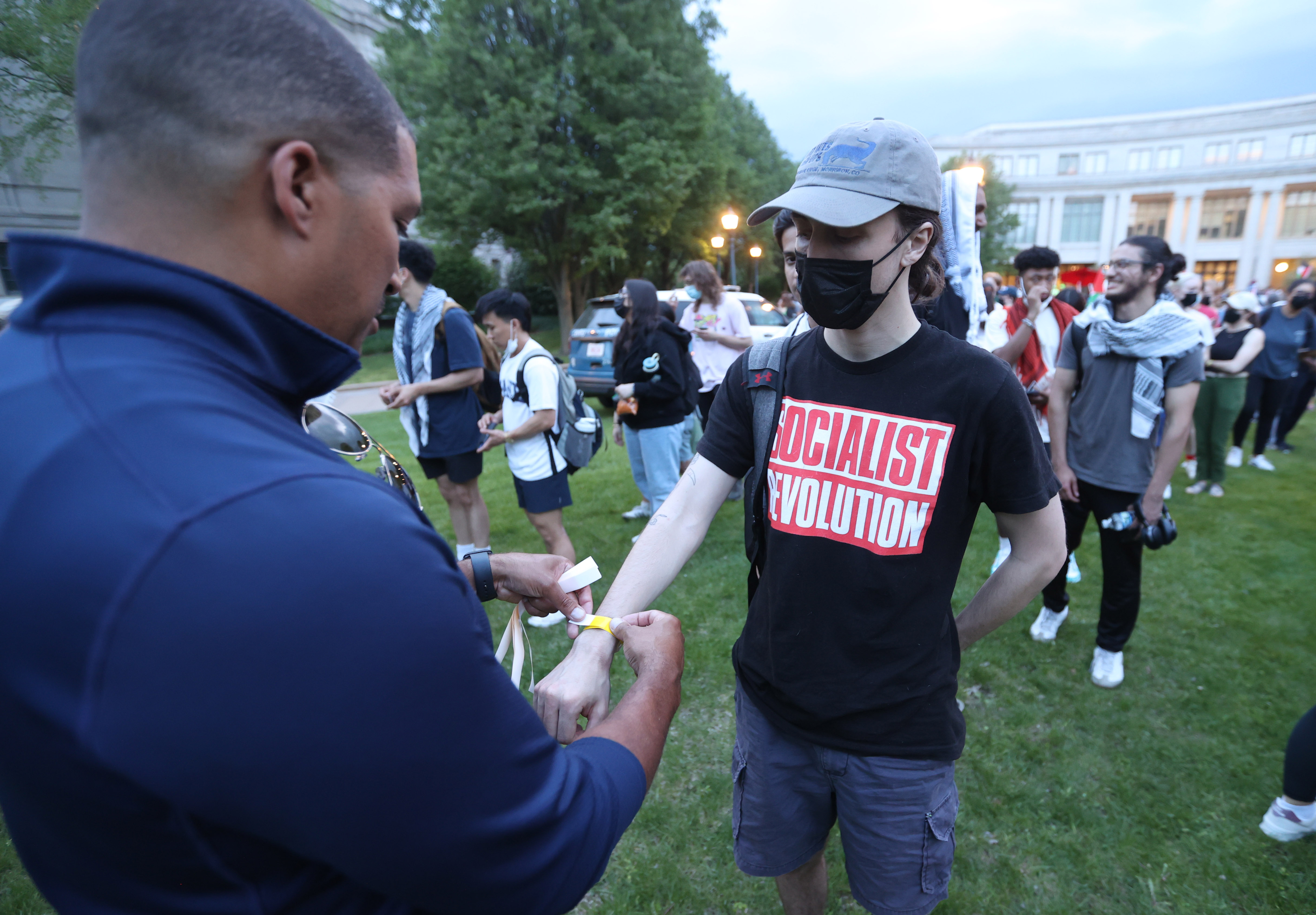 Pro-Palestine demonstrators stay the night at Case Western Reserve ...