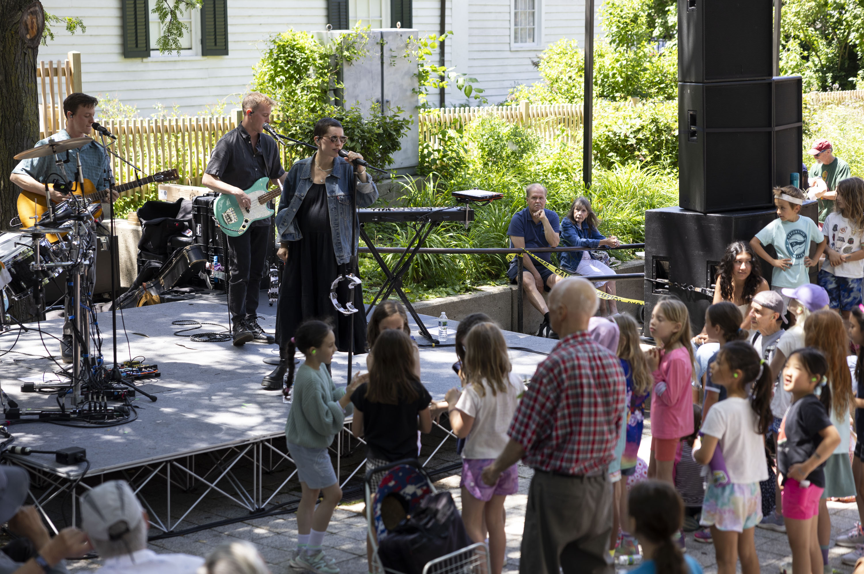 Shaed performs at the first Sonic Lunch concert of the summer - mlive.com