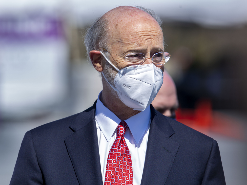 Gov. Wolf visits drive-thru Harrisburg vaccination site - pennlive.com