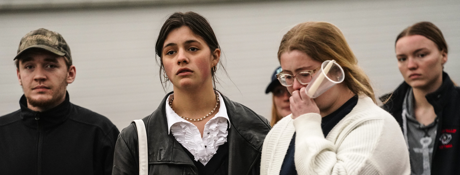 Hellertown vigil for two girls - pennlive.com