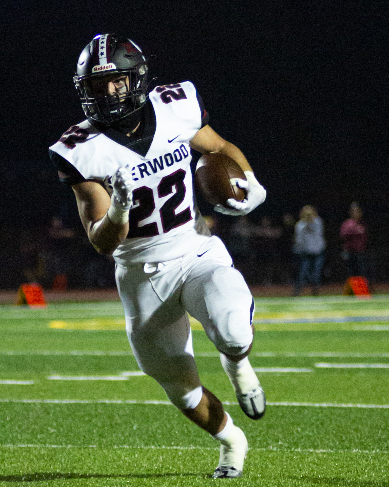 Newberg Tigers vs Sherwood Bowmen football - oregonlive.com