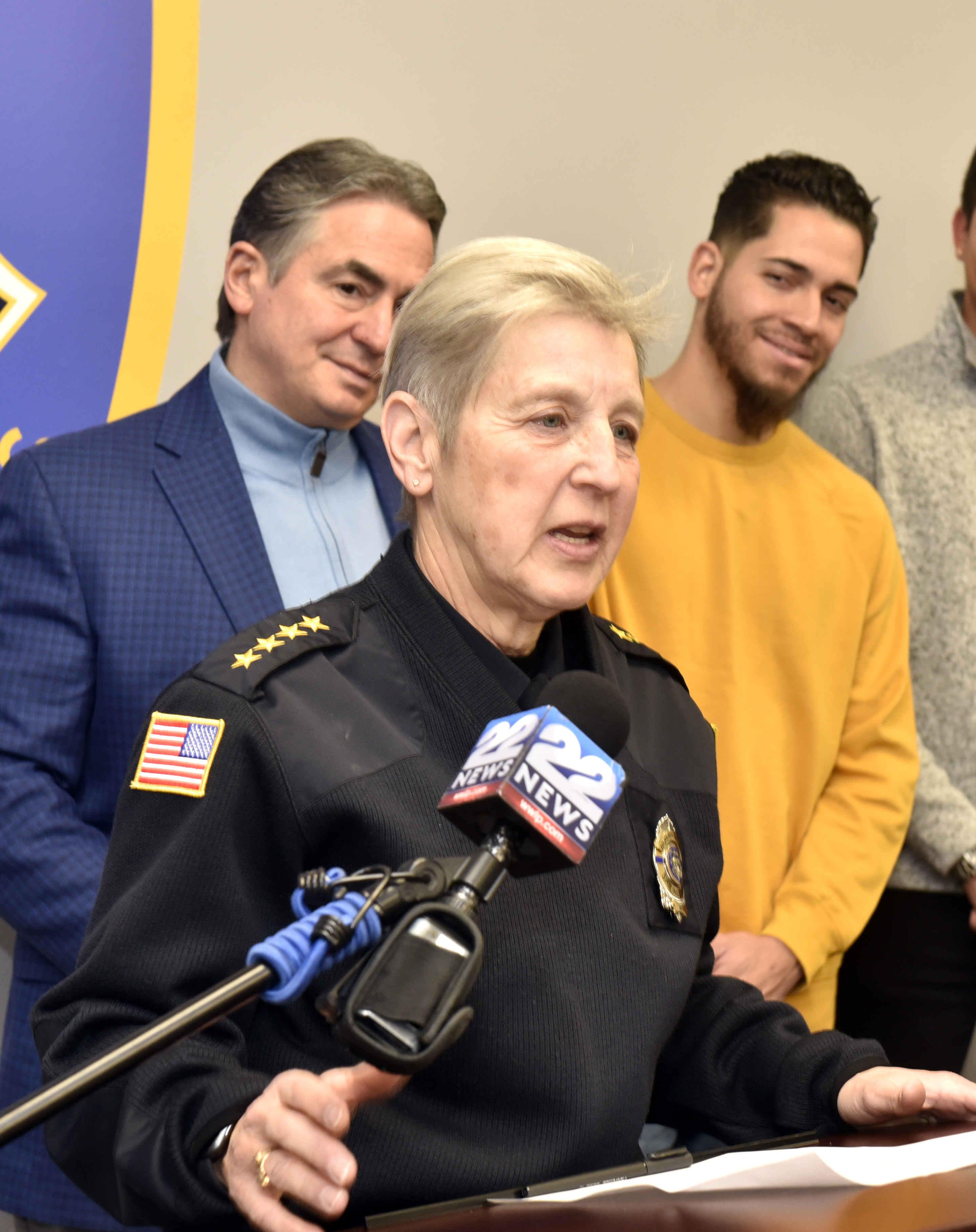 Springfield police recognize Good Samaritan Pedro Perez for assisting ...