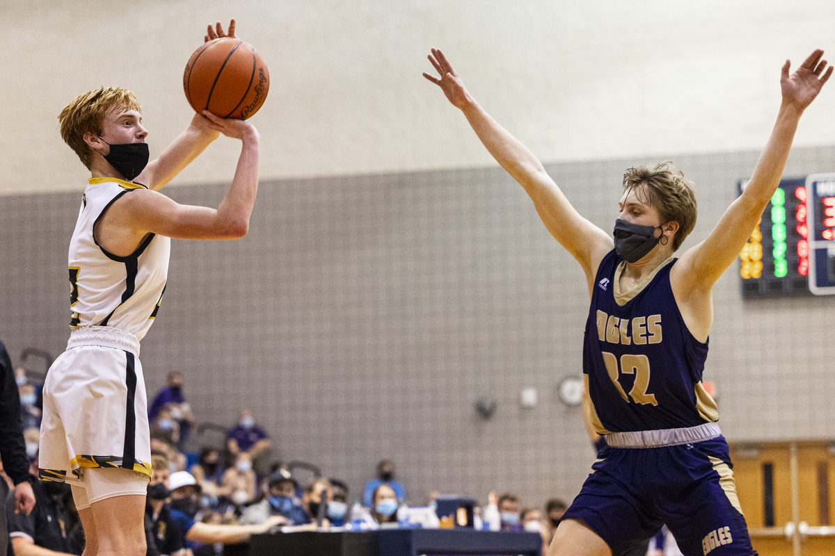 Schoolcraft knocks off GR Covenant Christian 59-47 to advance to MHSAA ...