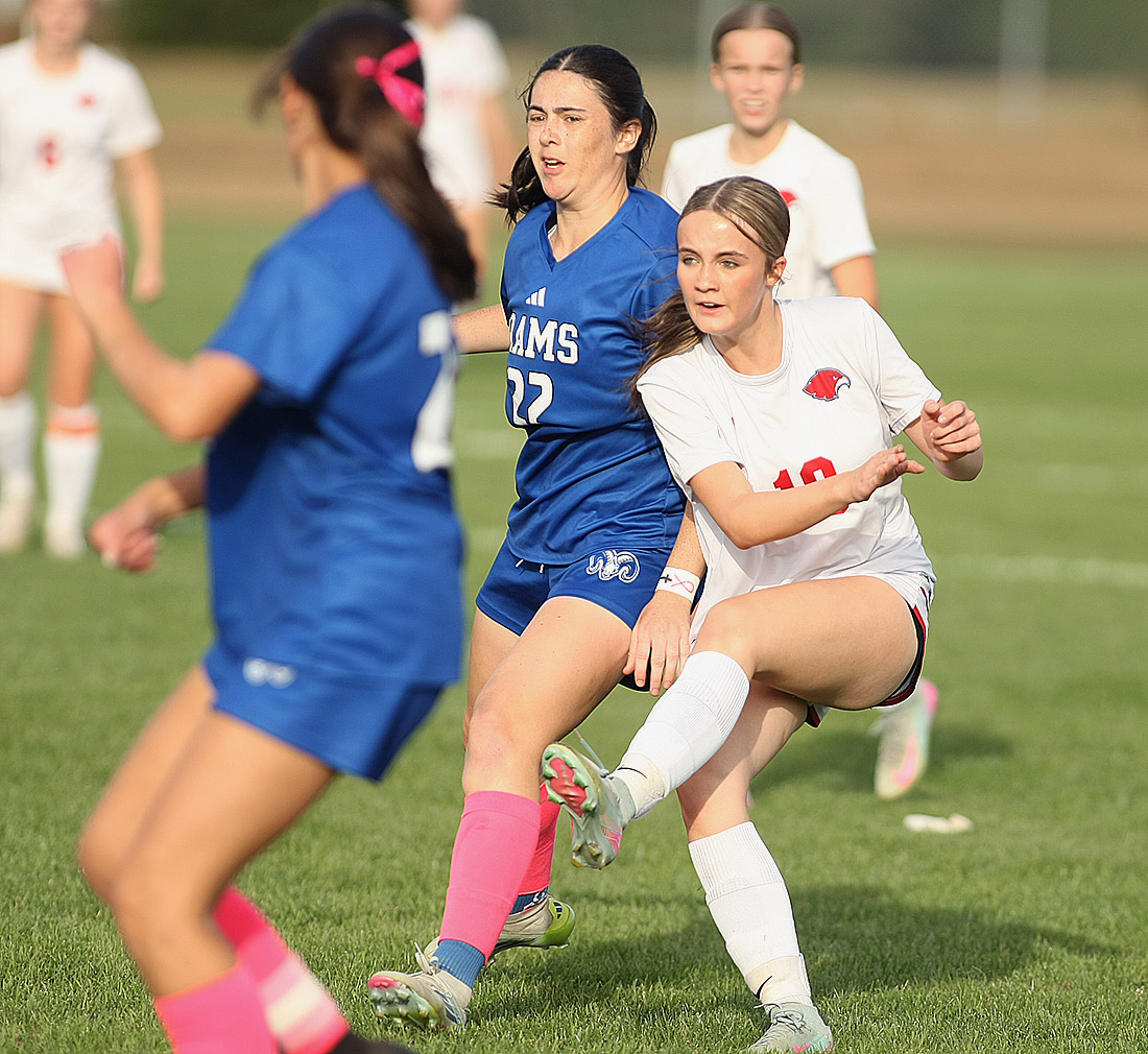 Frontier vs Granby girls Soccer 10/2/25 - masslive.com