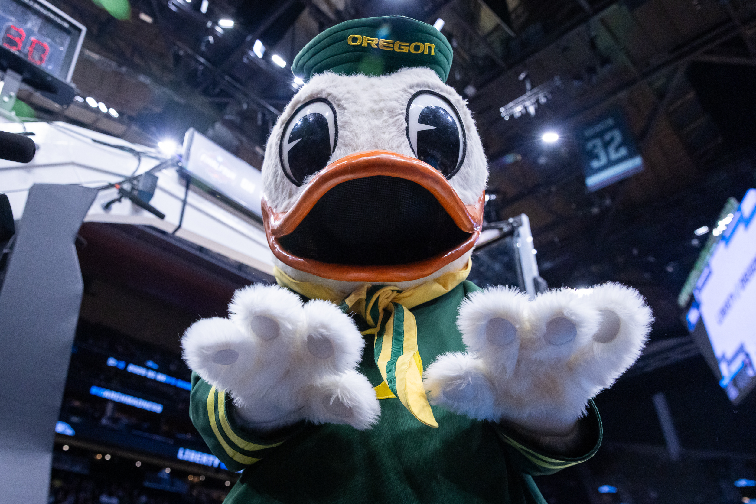 Oregon Ducks vs. Liberty Flames in men's NCAA Tournament - oregonlive.com