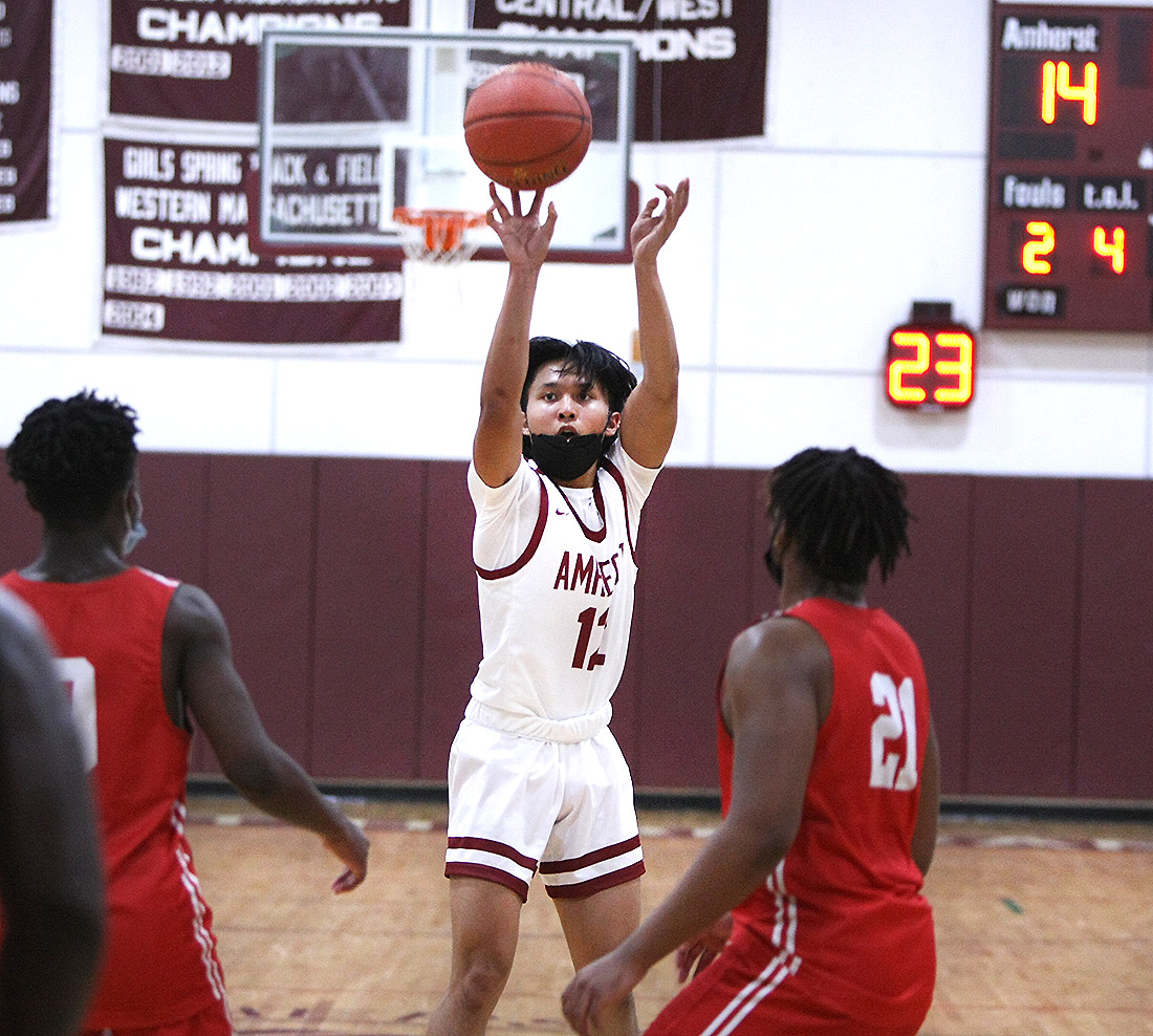 Commerce vs Amherst boys Basketball 2/2/22 - masslive.com