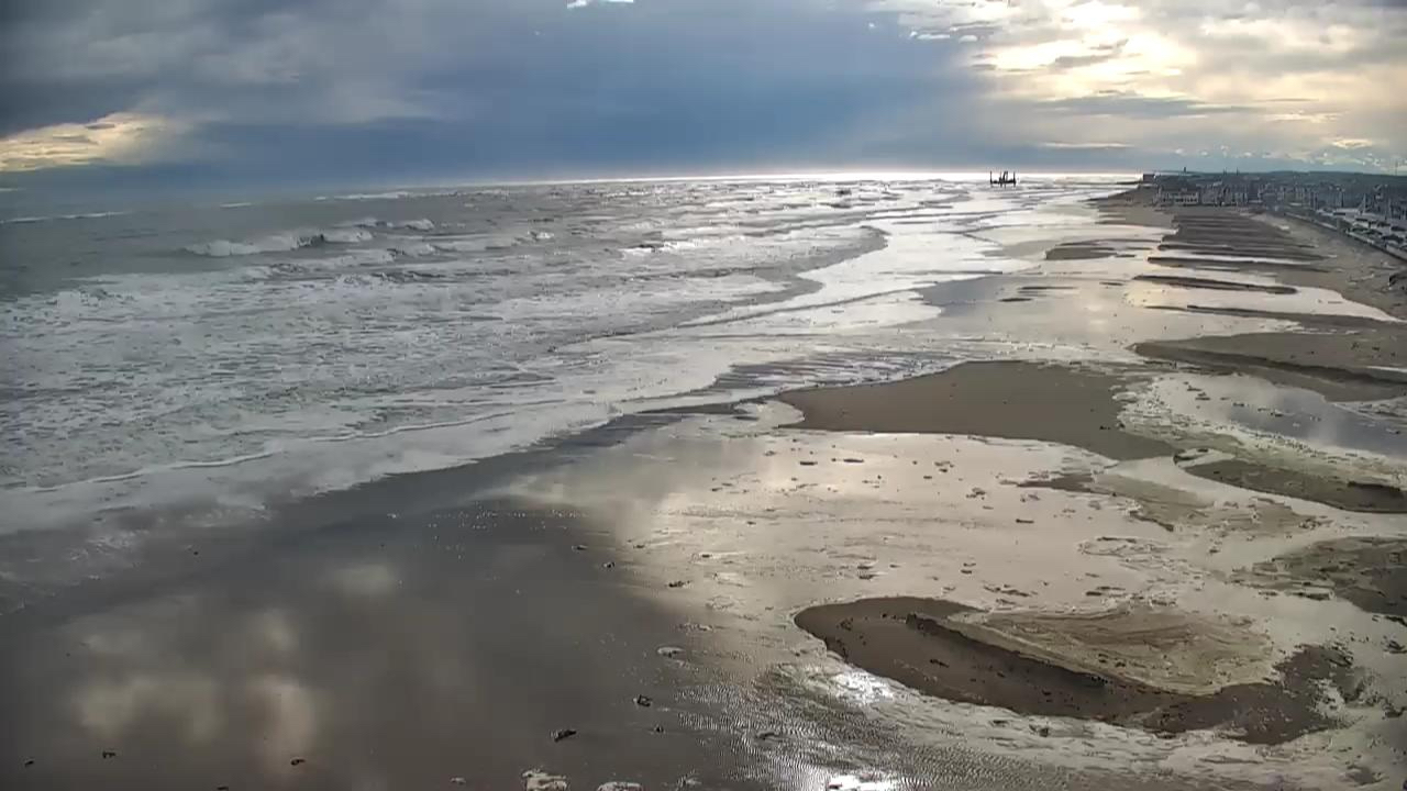Flood at Hampton Beach, N.H - masslive.com