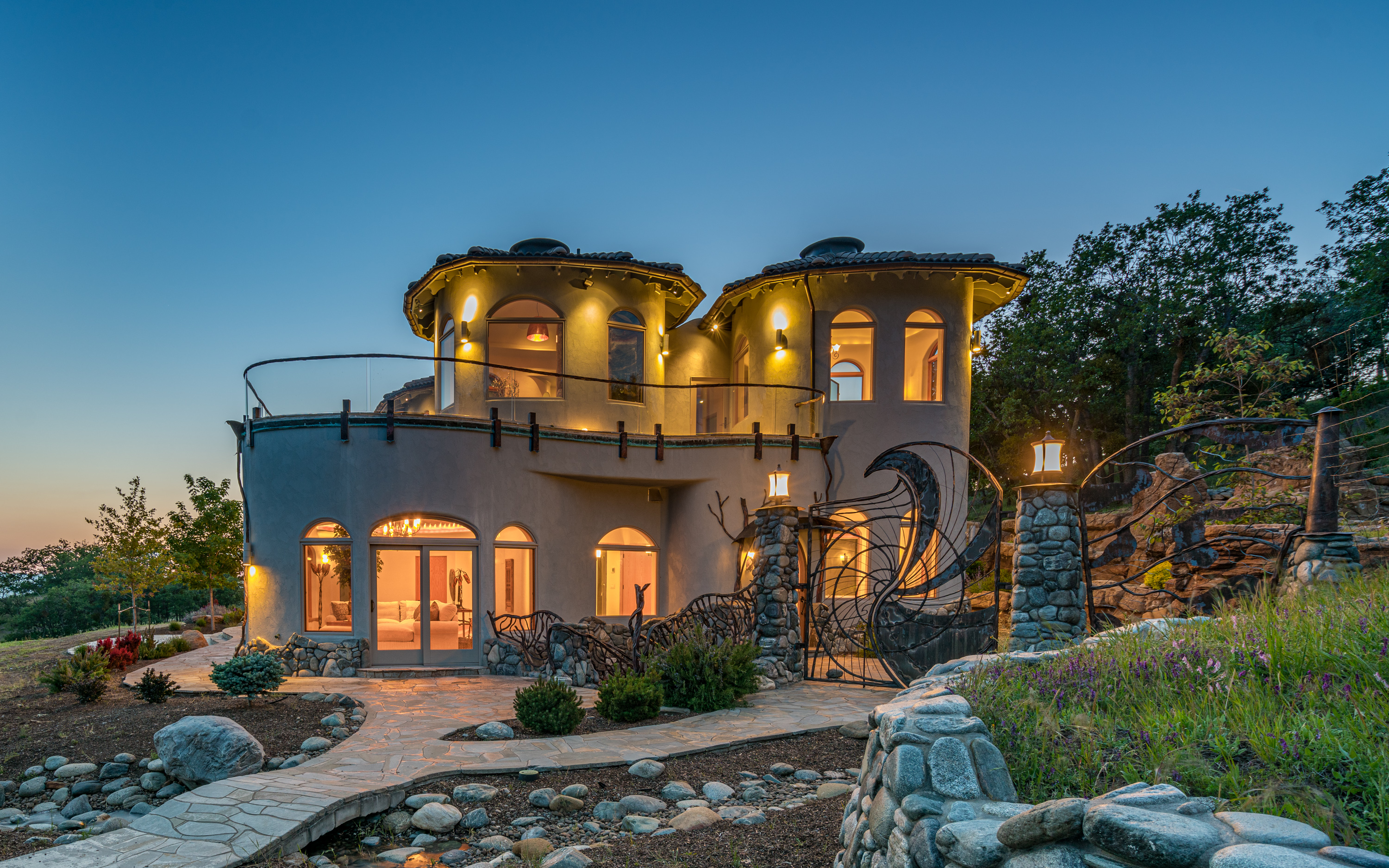 'Work of art’ Ashland house - oregonlive.com