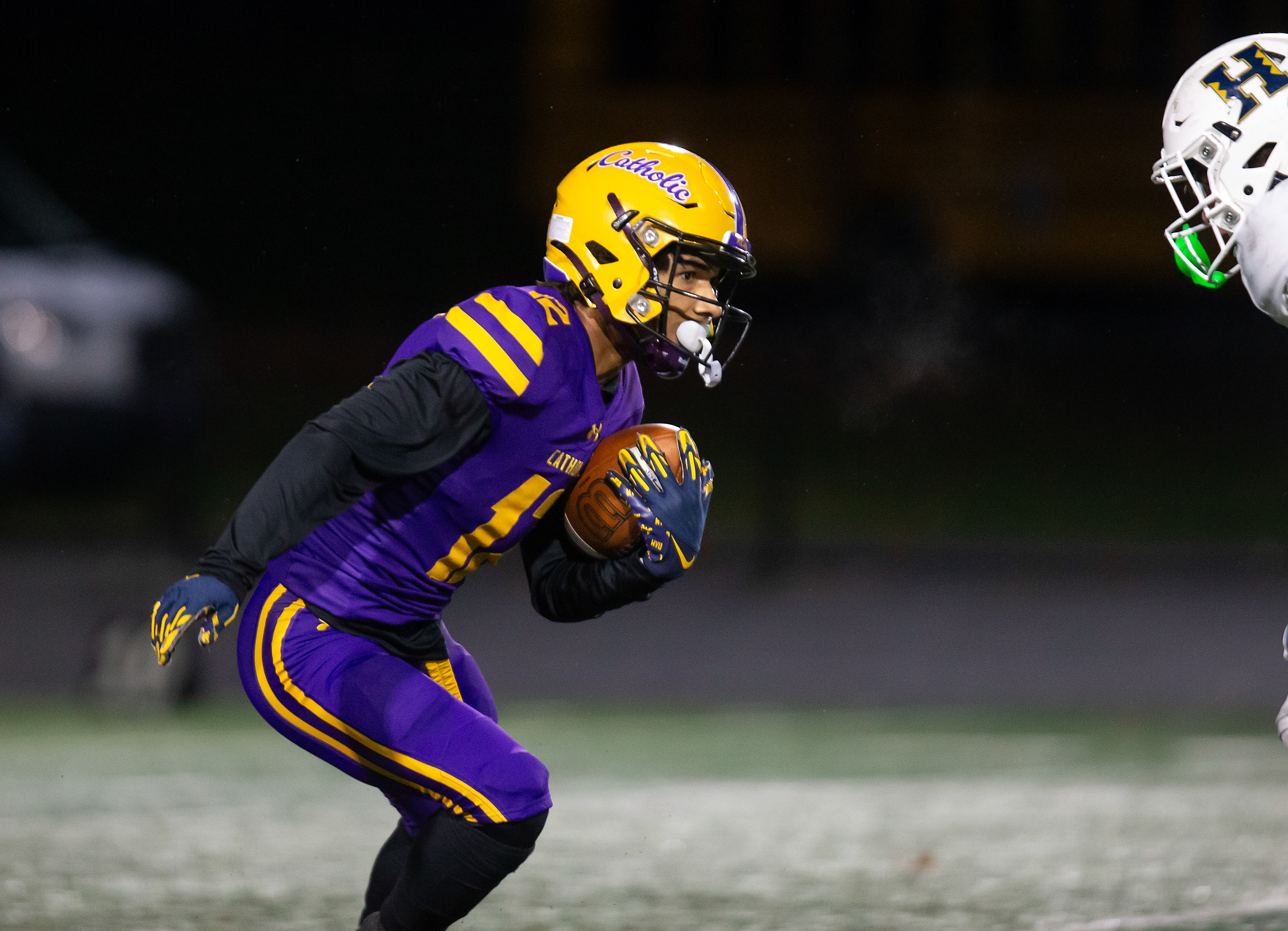 Roman Catholic defeats Hollidaysburg 48-14 in PIAA 5A high school ...
