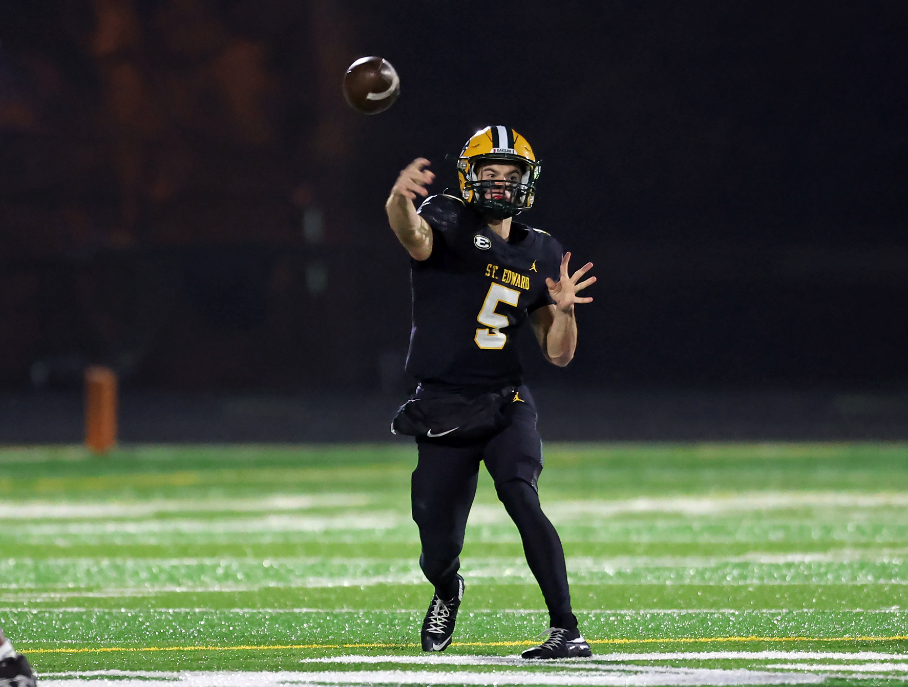 High school football playoffs: St. Edward vs. Mentor, November 21, 2025 ...