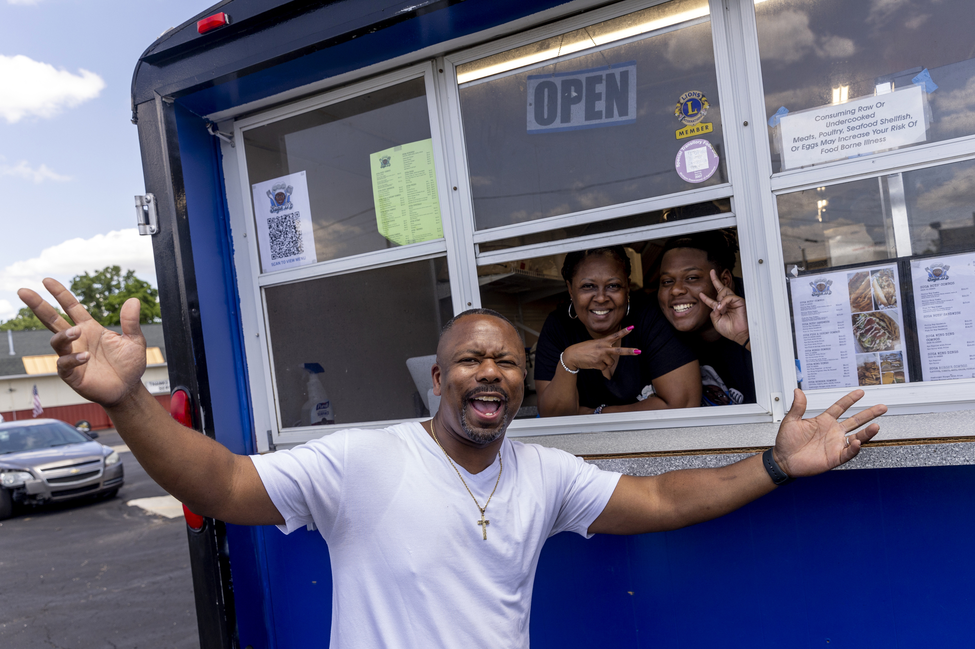 Michigan’s Best Local Eats: Get a Philly Boy sandwich, wings from Suga ...