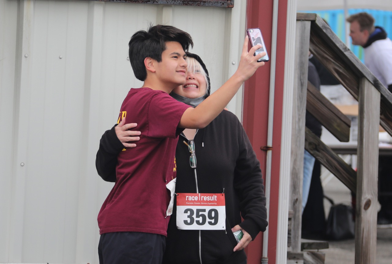 PHOTOS: Died-hard runners celebrate Spring Meltdown Mother’s Day 5-K ...