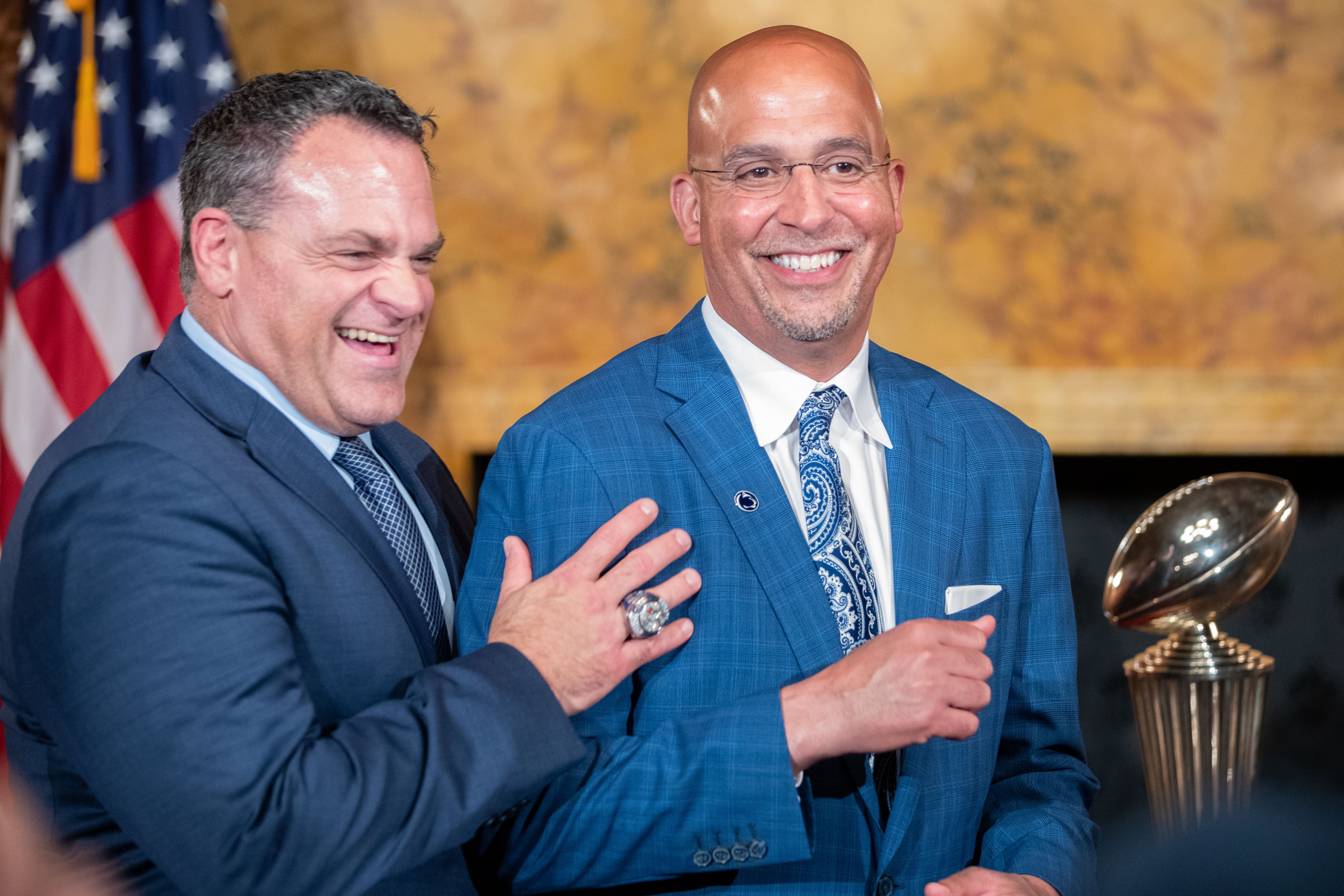 Gov. honors Penn State's Rose Bowl win - pennlive.com