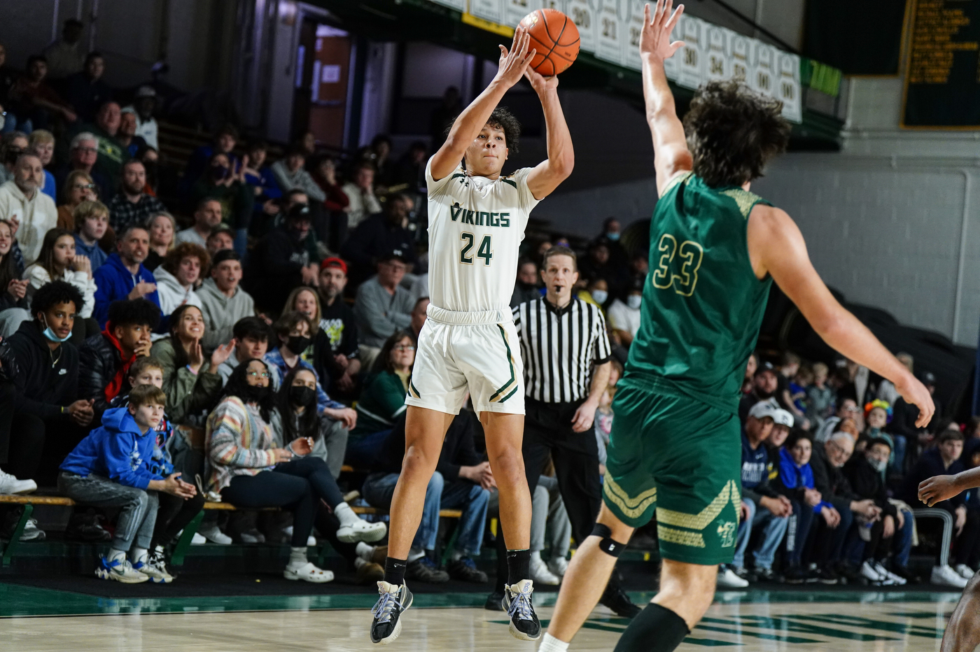 Allentown Central Catholic boys basketball hosts Emmaus in 2022 EPC ...