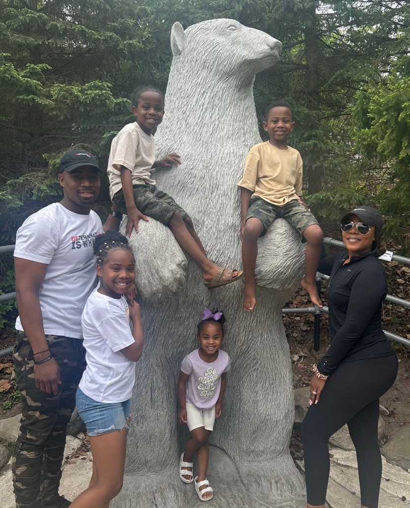 Deon Smith: Inspirational Speaker and UM-Flint Police Officer - mlive.com