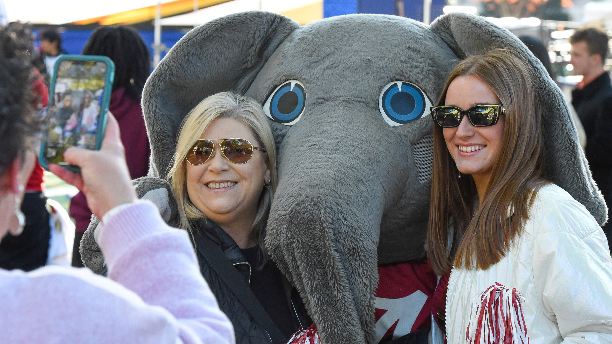 Iron Bowl 2024: Alabama and Auburn Fans - al.com