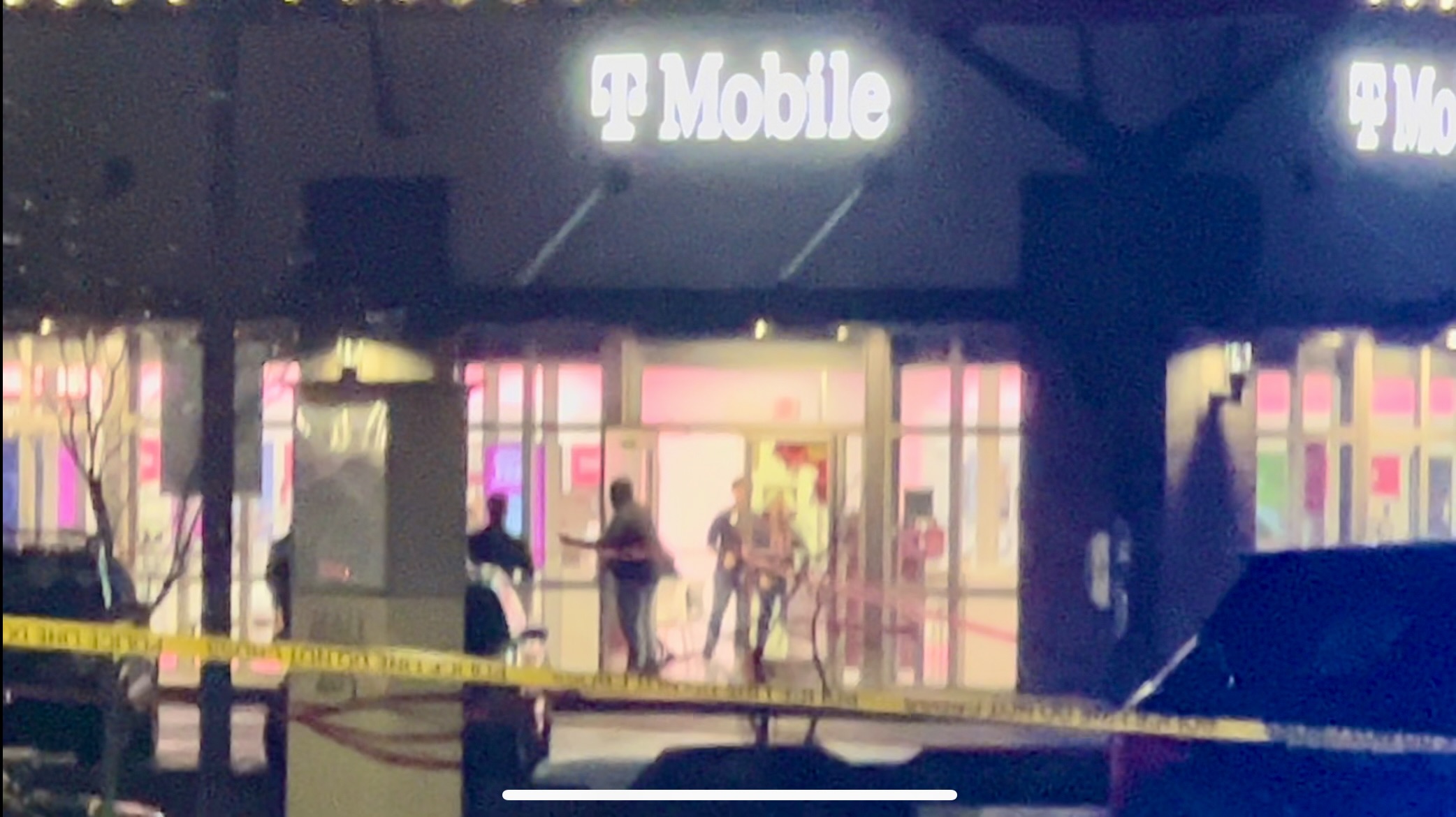 Portland Police shooting at Mall 205 - oregonlive.com