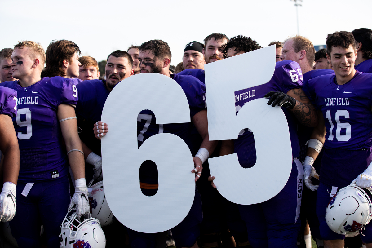 Linfield beats Pacific, extends consecutive winning seasons streak to ...