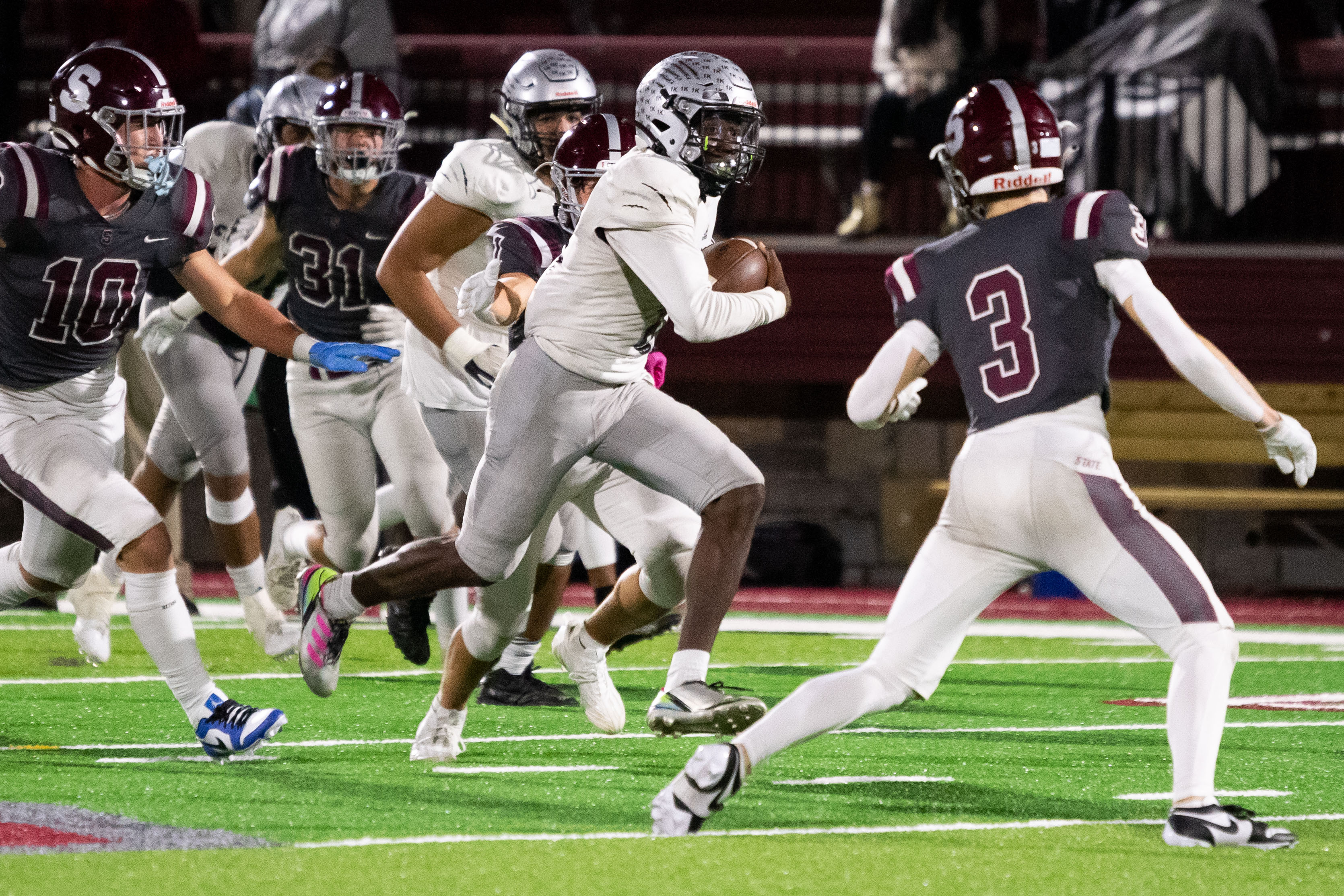 Harrisburg plays State College in football - pennlive.com