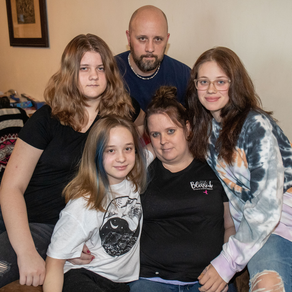 Shippensburg swimmers dedicate meet to mom battling cancer - pennlive.com