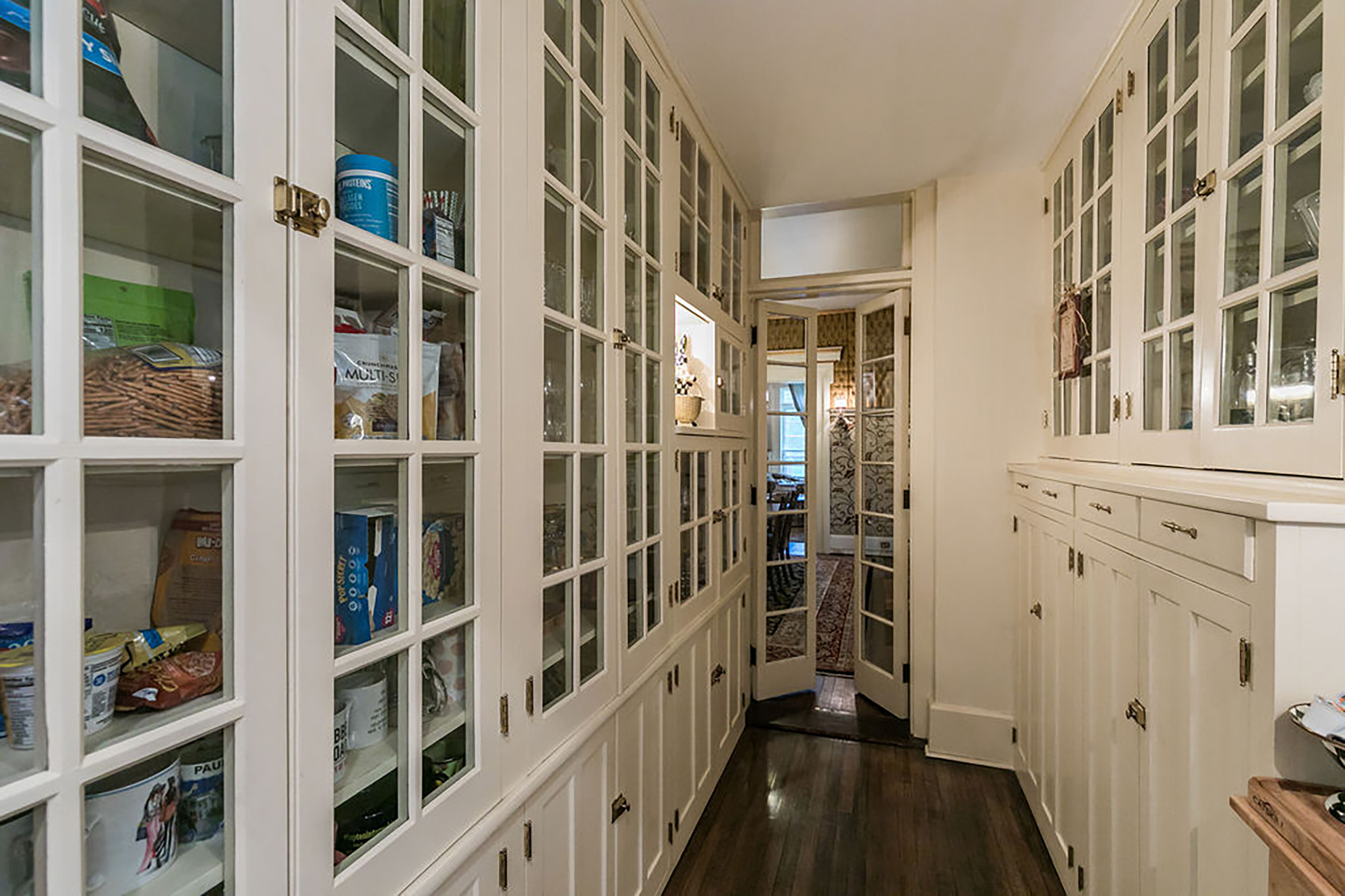 Owner says living at this historic Fayetteville home has been a "dream ...