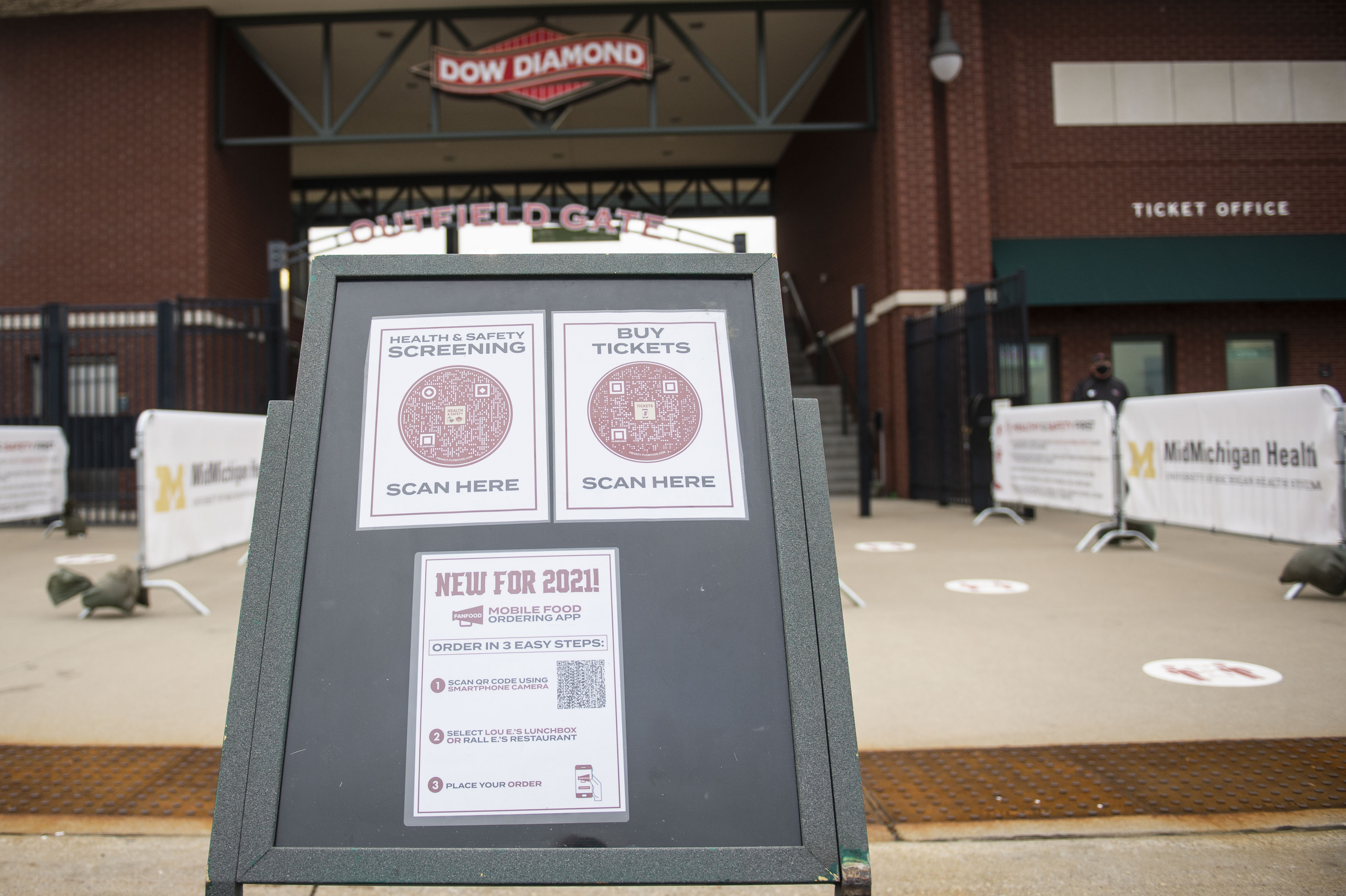 Dow Diamond Logo Great Lakes Loons Ready To Welcome Fans Back To Dow