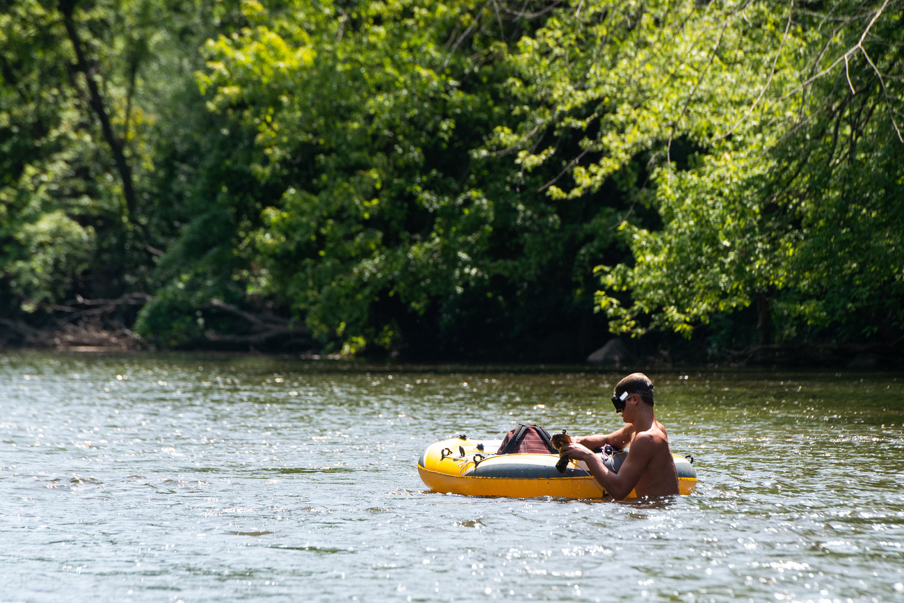 Dexter water polo player who made national team dives to clean Huron ...