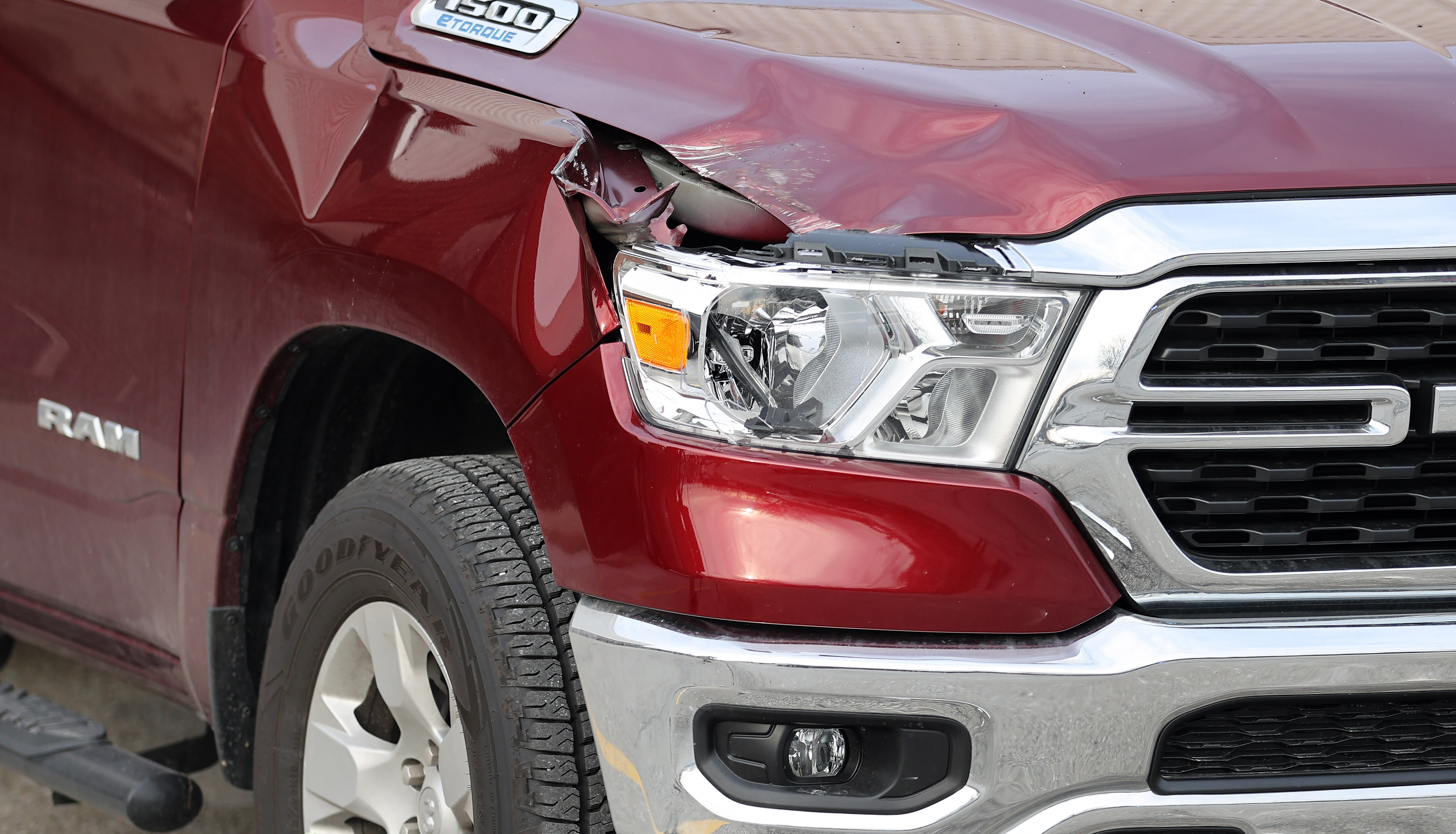 Large explosion at manufacturing plant in Oakwood, February 20, 2023 ...