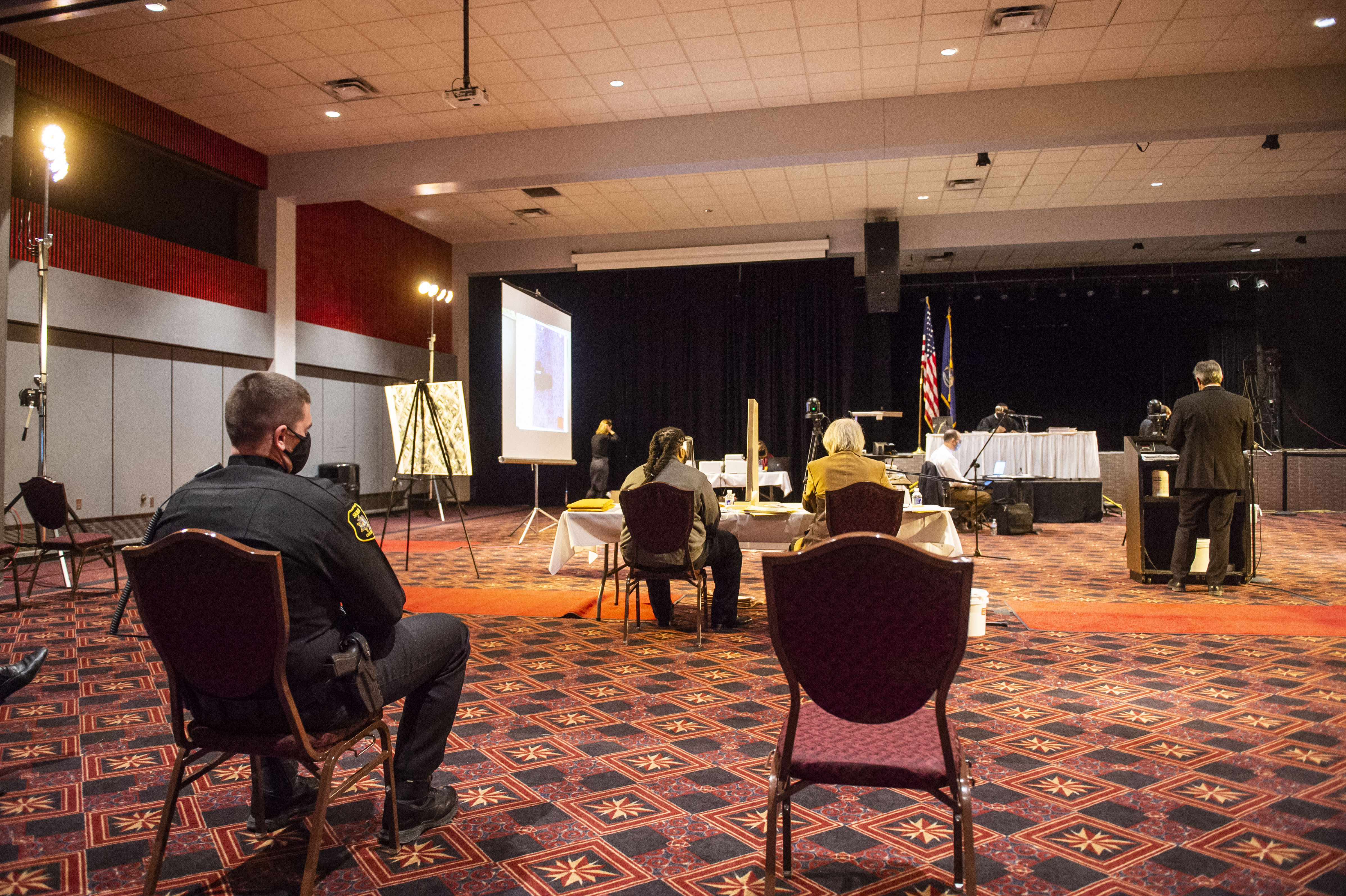 Jury trial for Daveon J. Thompson held in Saginaw's Dow Event Center ...