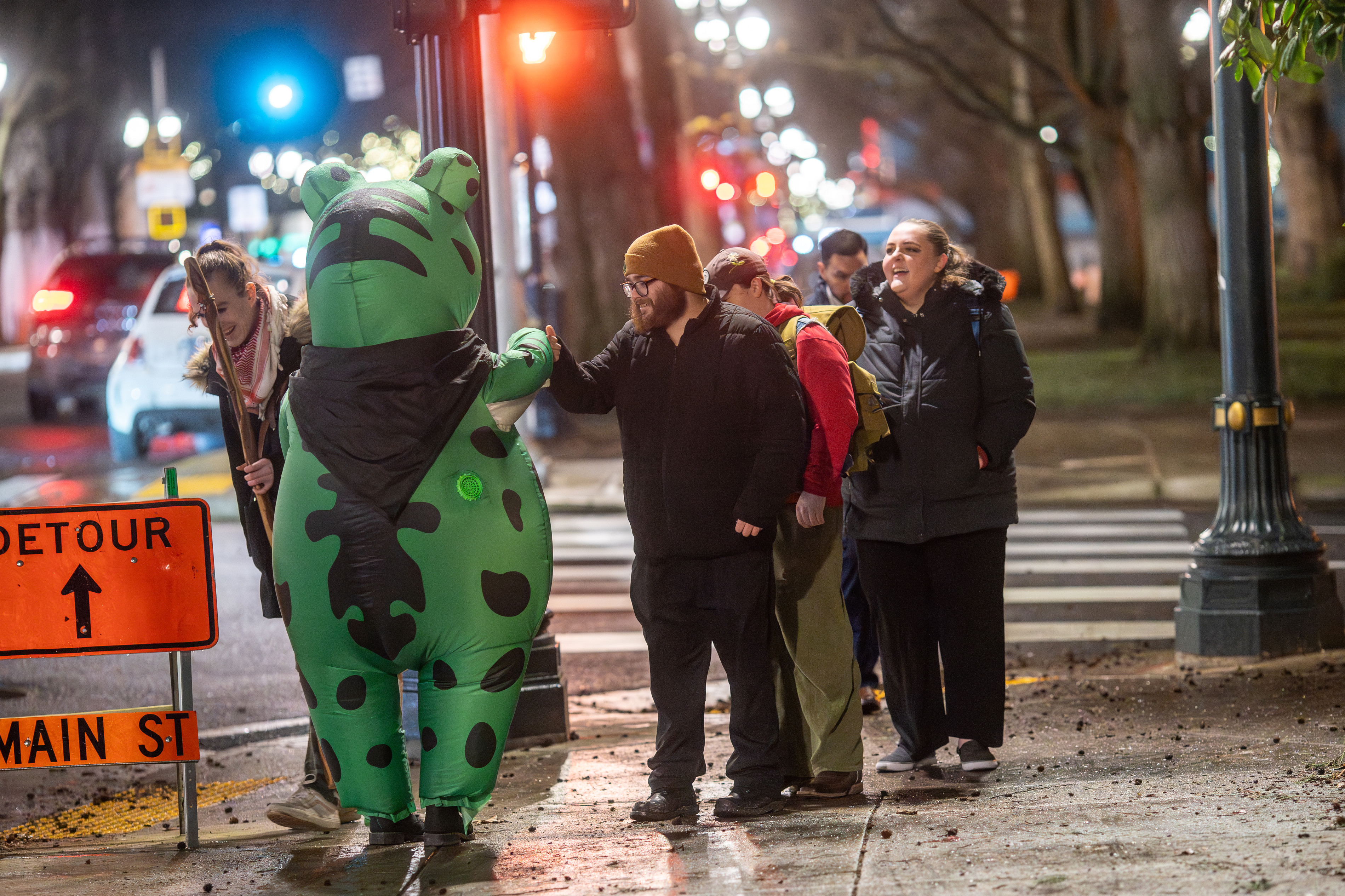 Portland vigil for victims of shootings by federal agents - oregonlive.com
